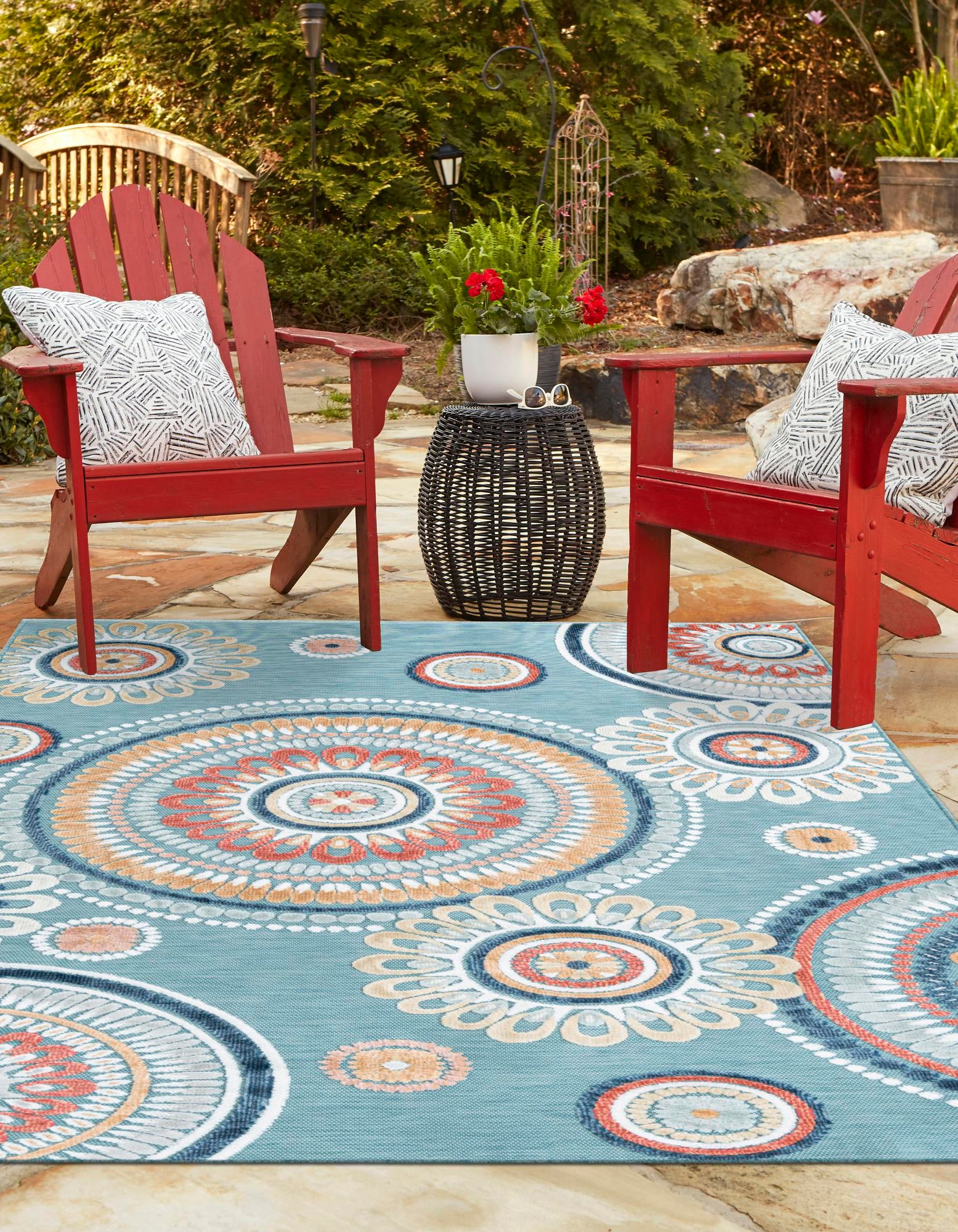Light Blue 4' 5 x 6' Botanical Indoor / Outdoor Rug | Rugs.com