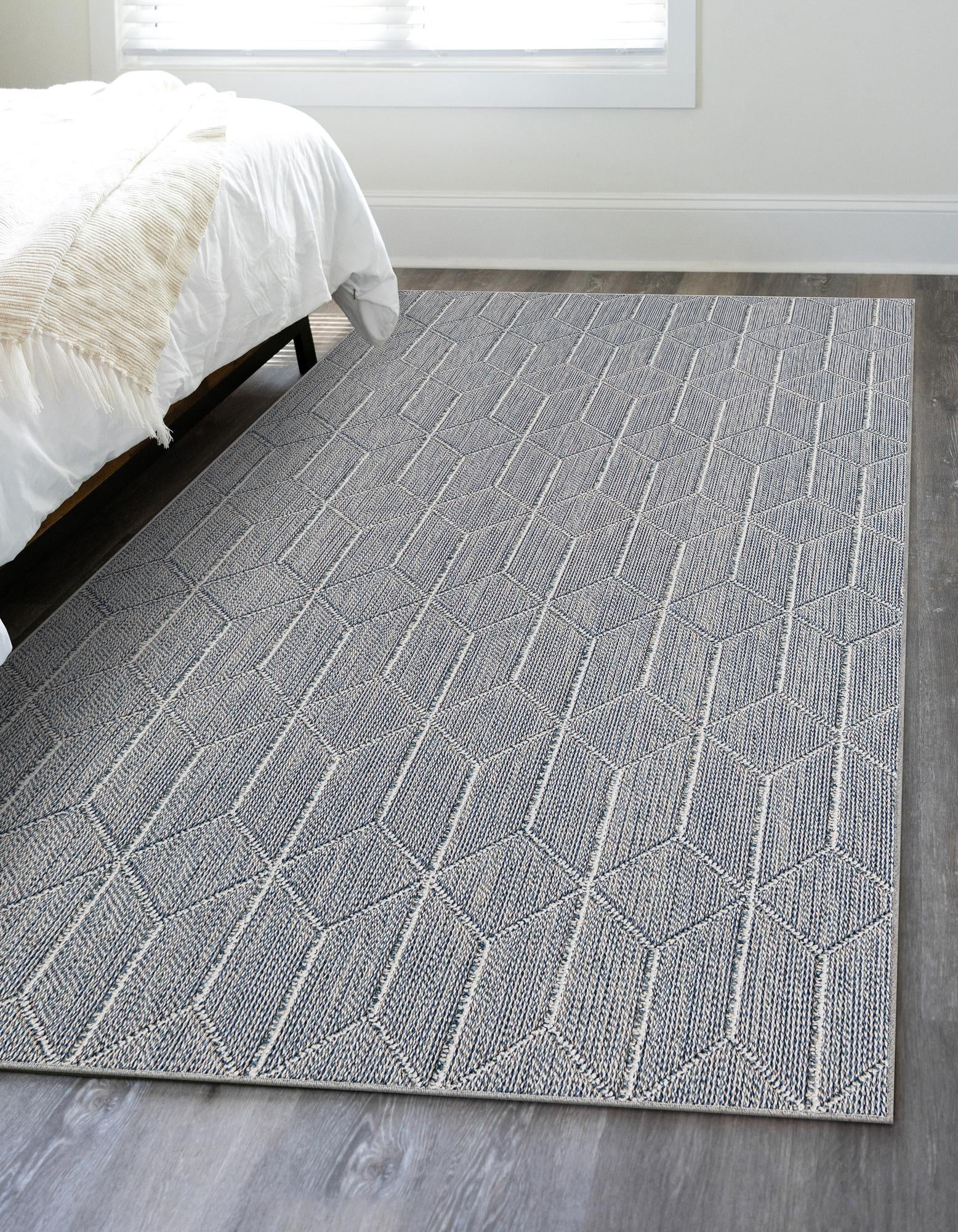 Light Blue 9' x 12' Lattice Indoor / Outdoor Rug | Rugs.com