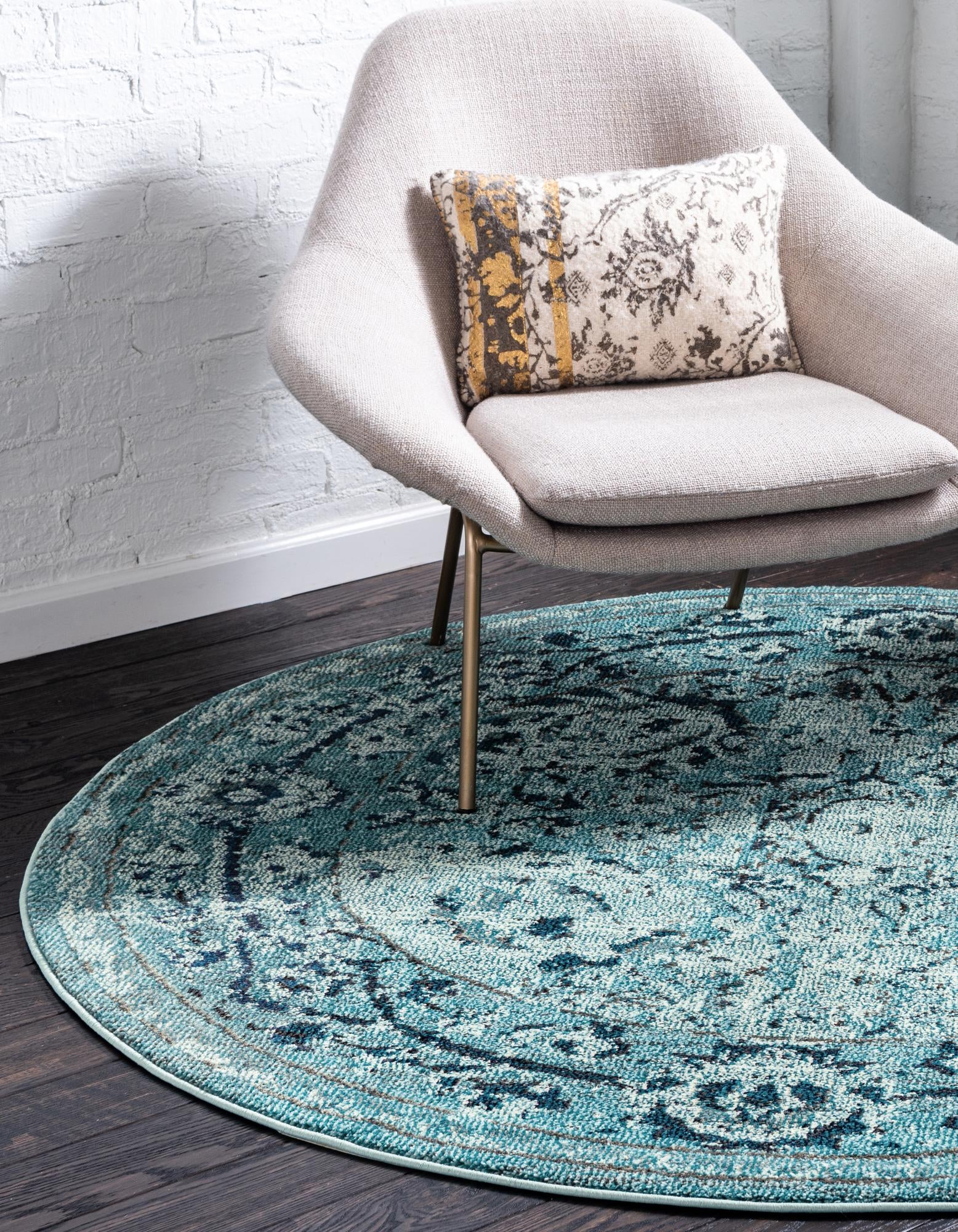 Light Blue 3' 3 x 3' 3 Fleur Round Rug | Rugs.com