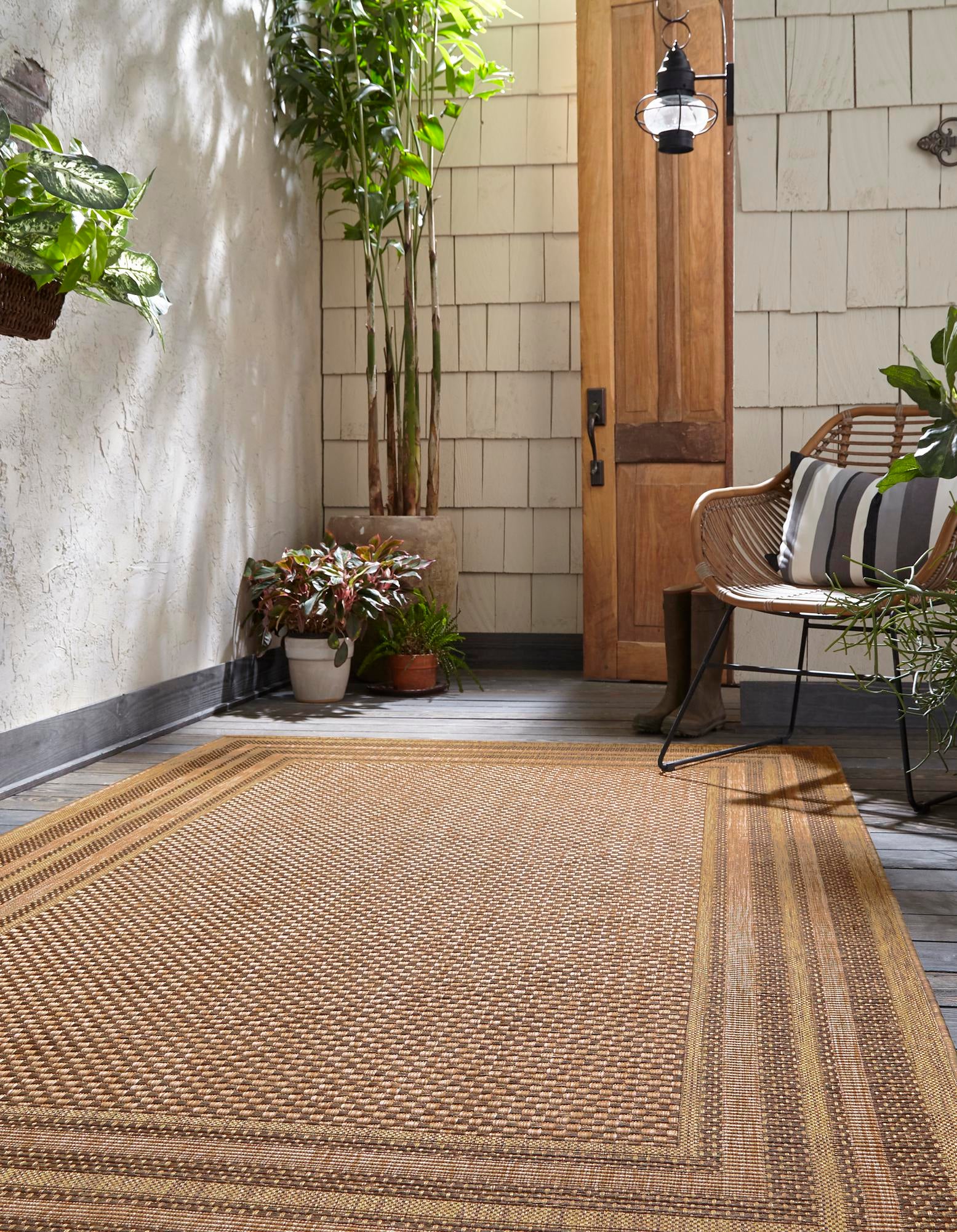 Light Brown 2' 2 x 3' Border Indoor / Outdoor Rug | Rugs.com