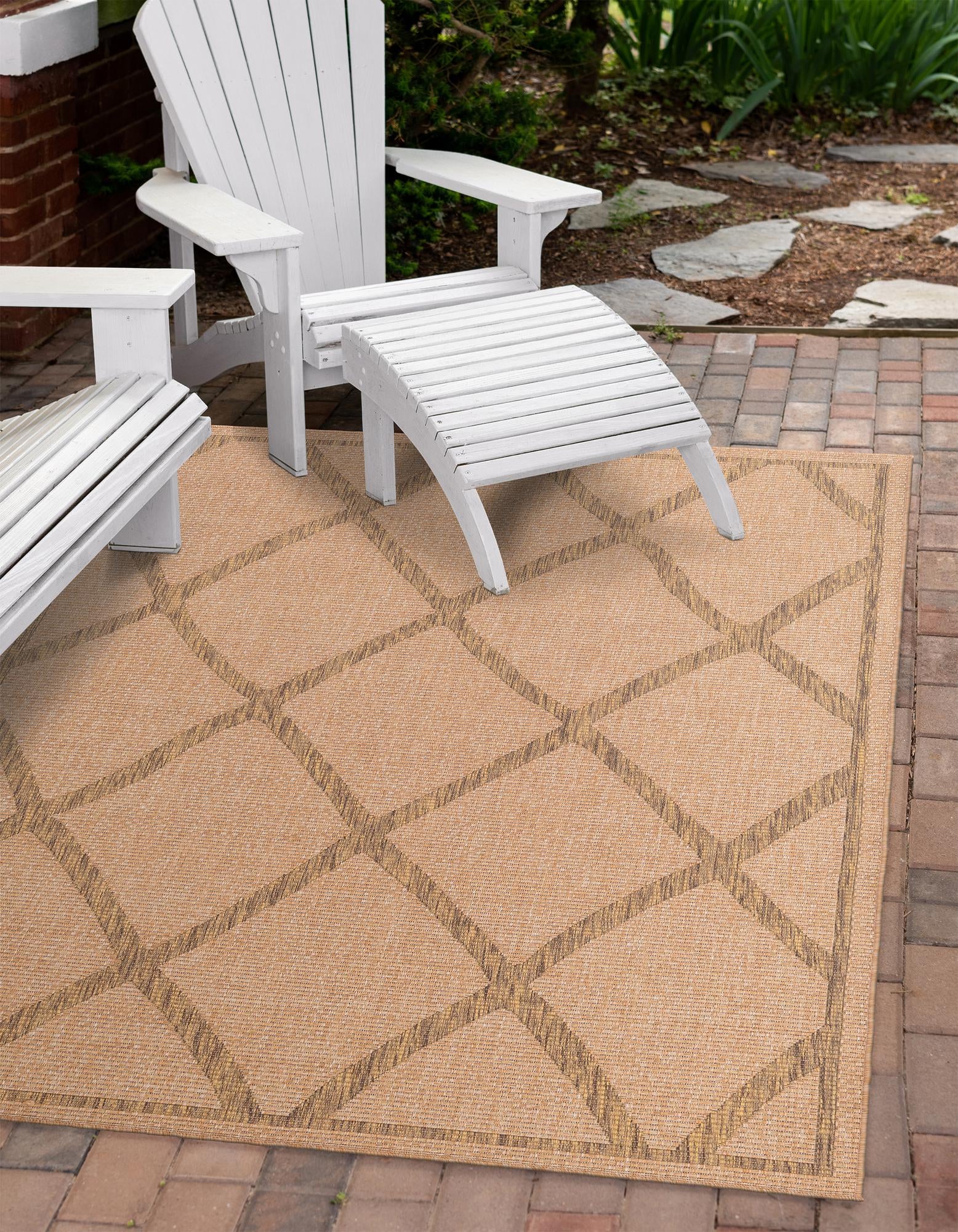 Light Brown 9' x 12' 2 Lattice Indoor / Outdoor Rug | Rugs.com