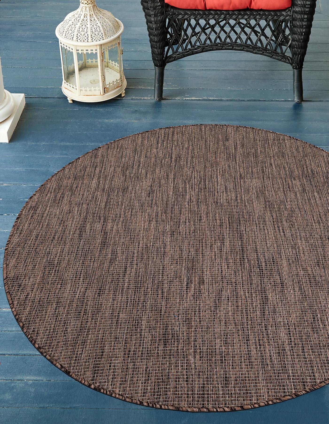 Light Brown 10' x 10' Solid Indoor / Outdoor Round Rug | Rugs.com