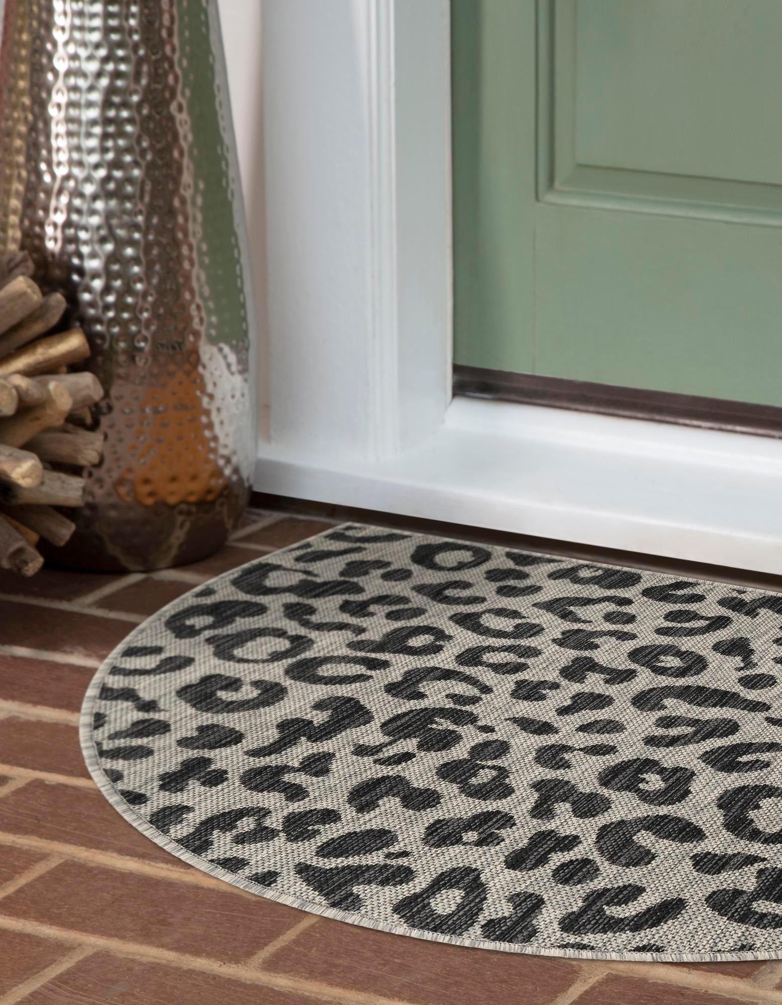 Light Gray 3' x 6' Safari Indoor / Outdoor Hearth Rug | Rugs.com