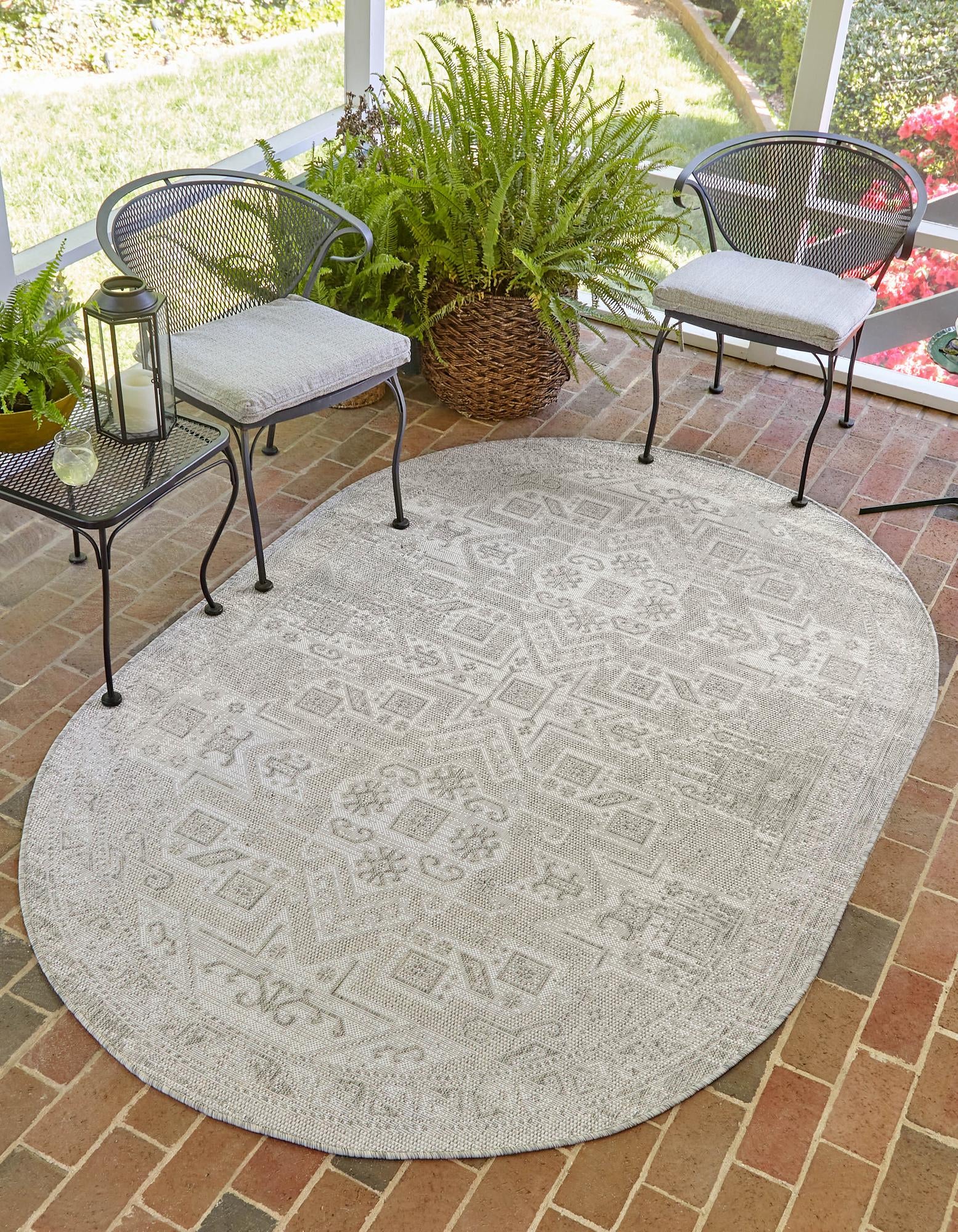 Light Gray 3' 3 x 5' 3 Aztec Indoor / Outdoor Oval Rug | Rugs.com