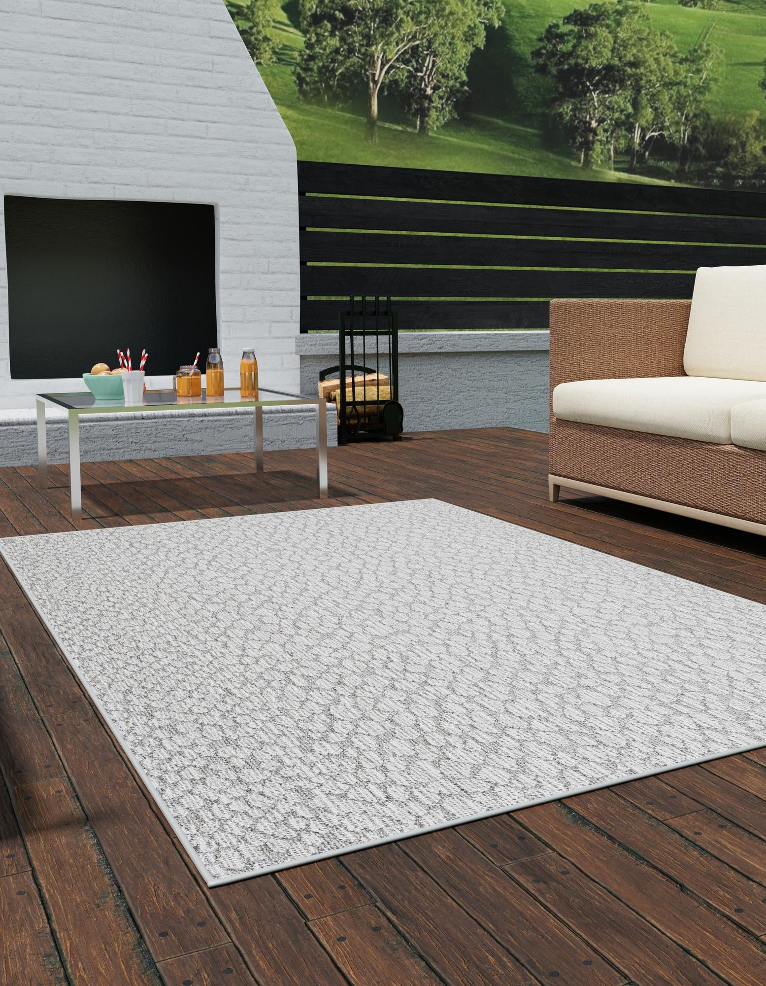 Light Gray 2' x 3' 1 Safari Indoor / Outdoor Rug | Rugs.com