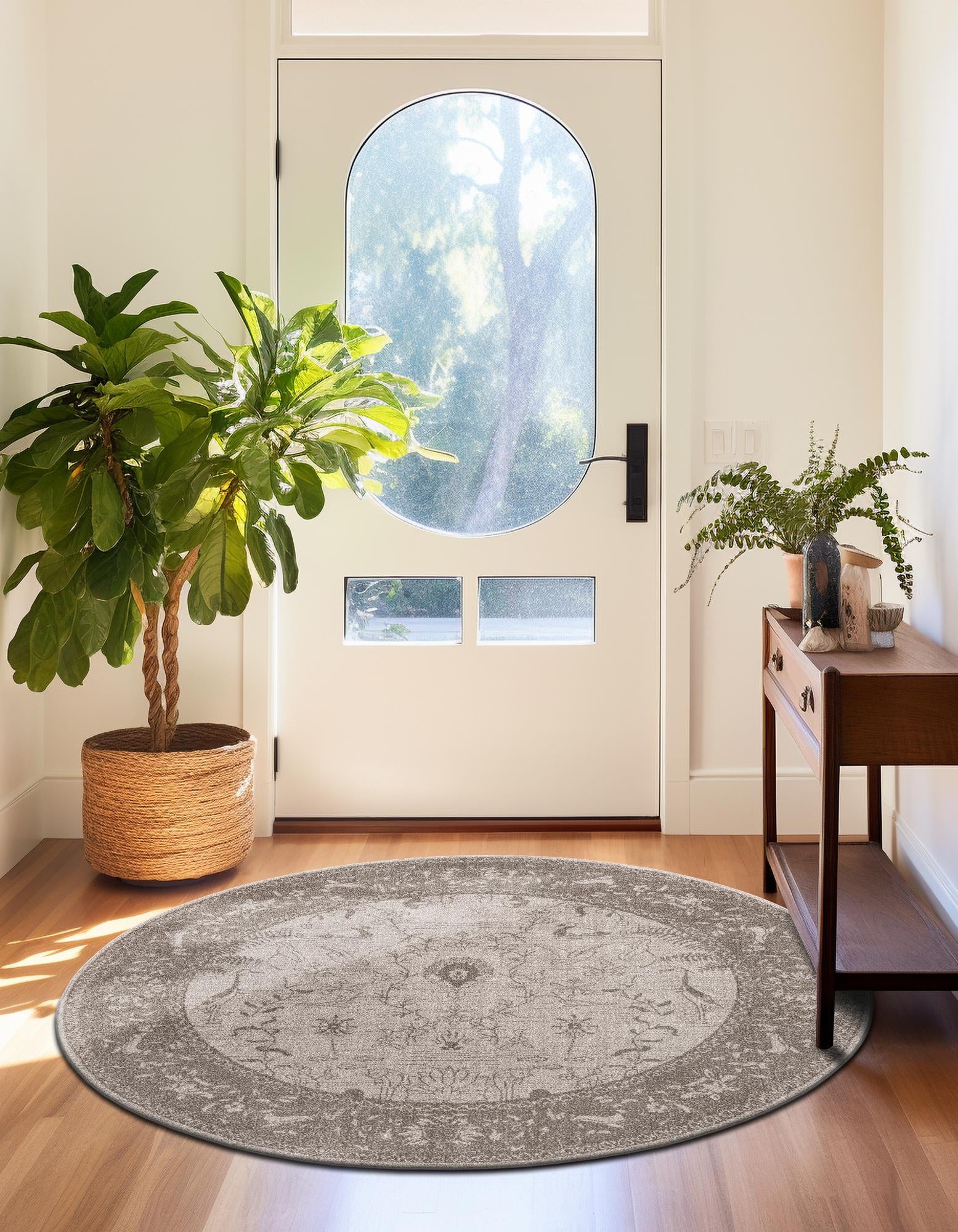 Light Gray 3' 3 x 3' 3 Miranda Round Rug | Rugs.com