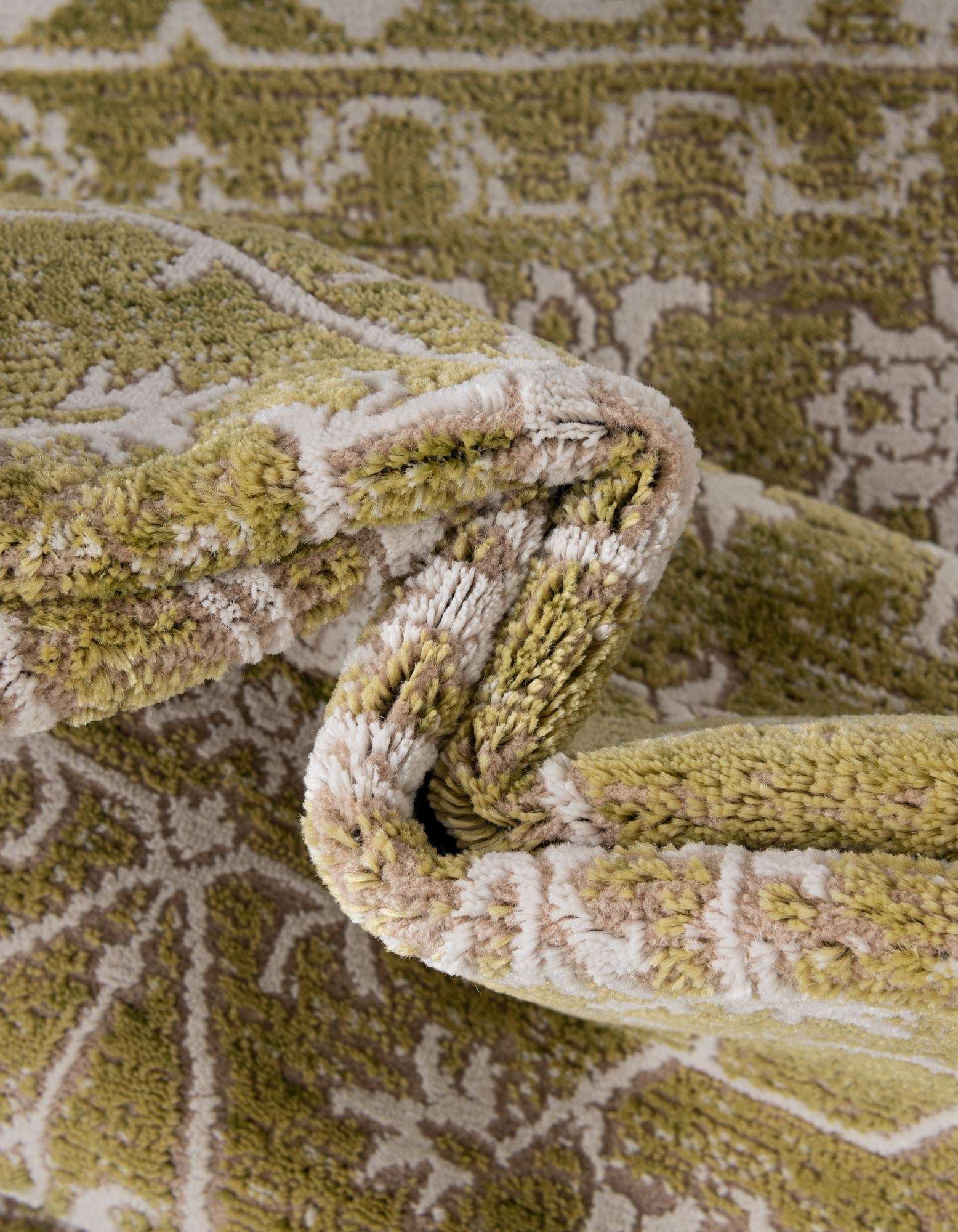 Light Green 7' x 10' Modern Classical Rug | Rugs.com