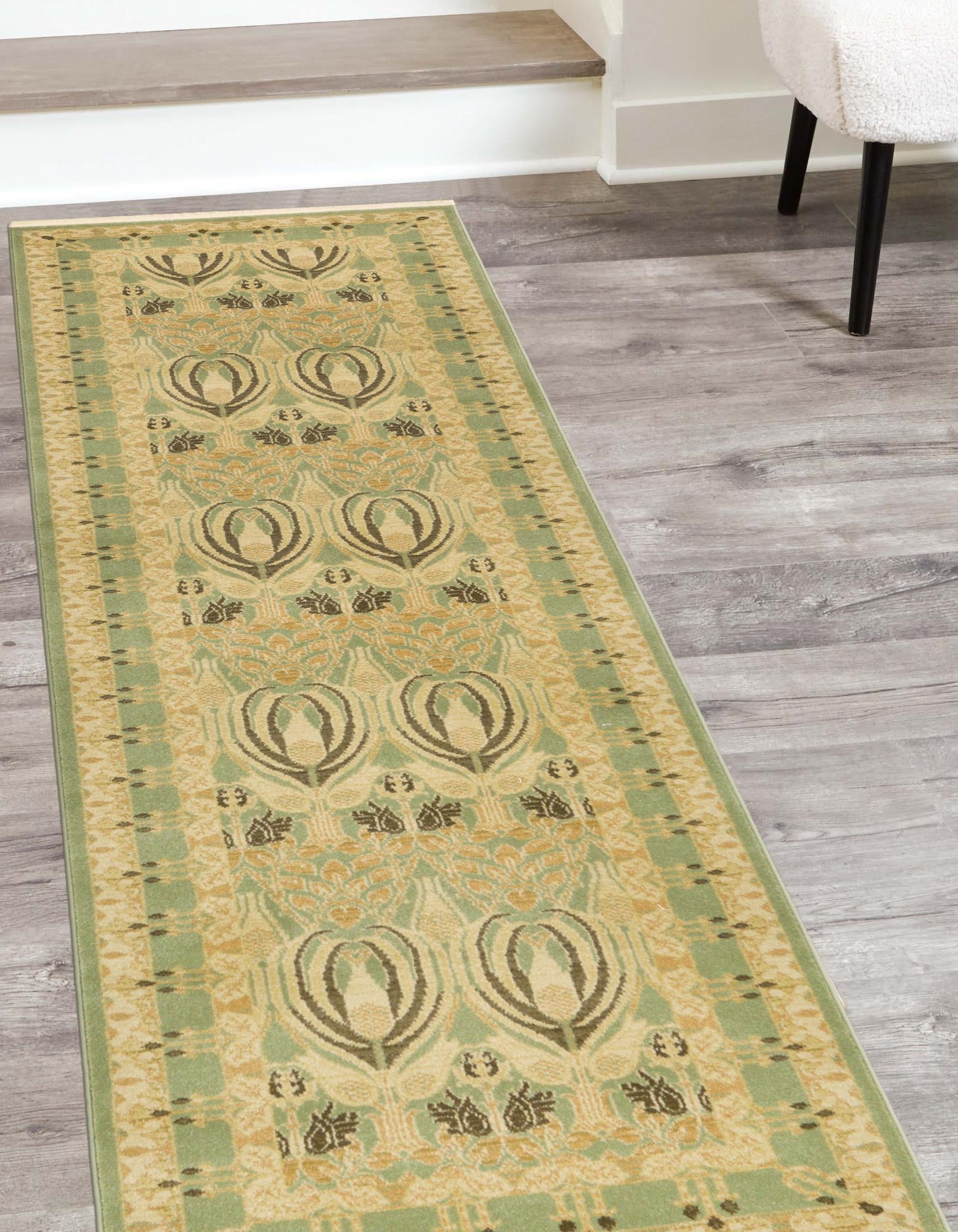 Light Green 2' 7 x 10' Chelsea Runner Rug | Rugs.com