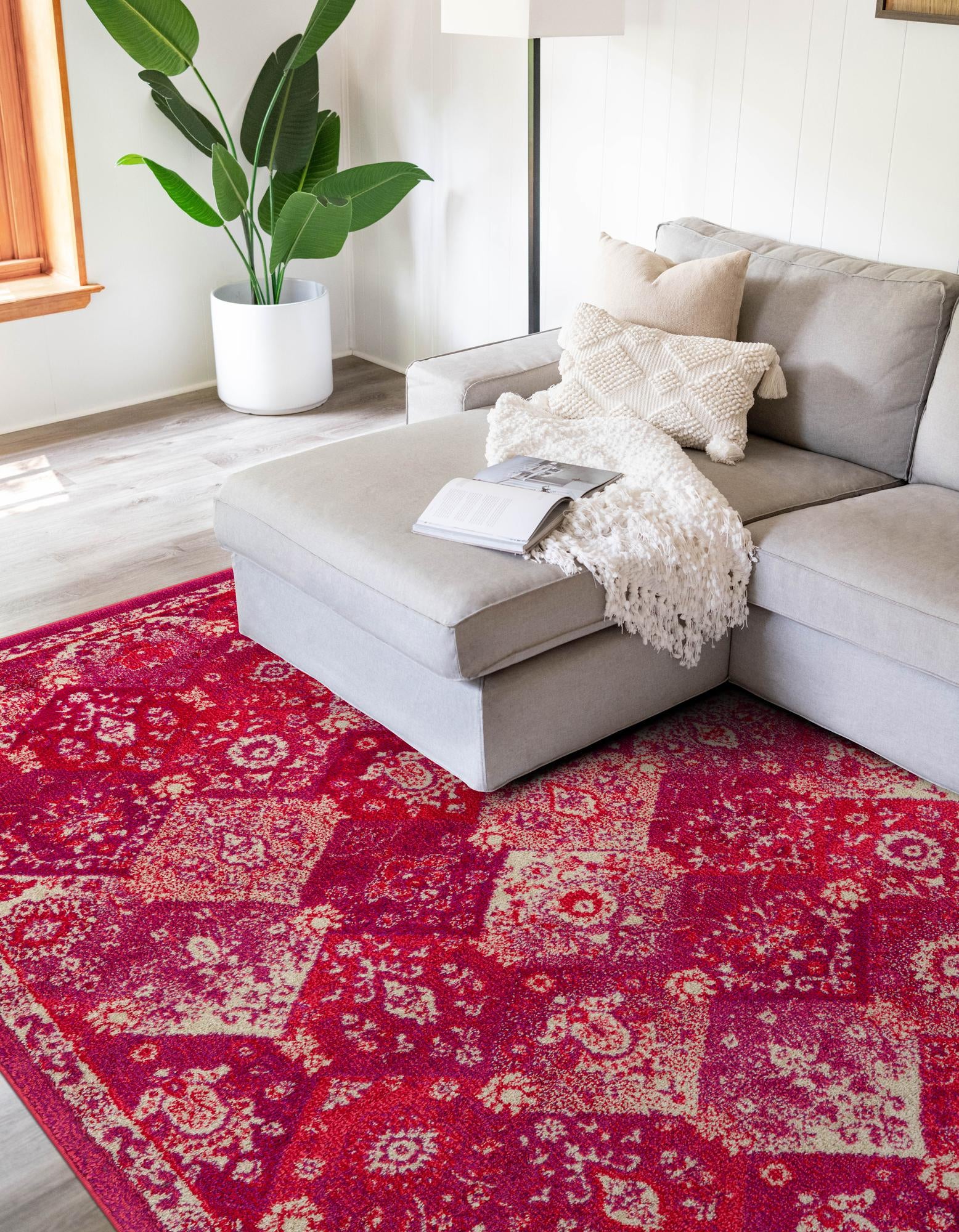 Magenta 8' x 10' Madeline Rug | Rugs.com