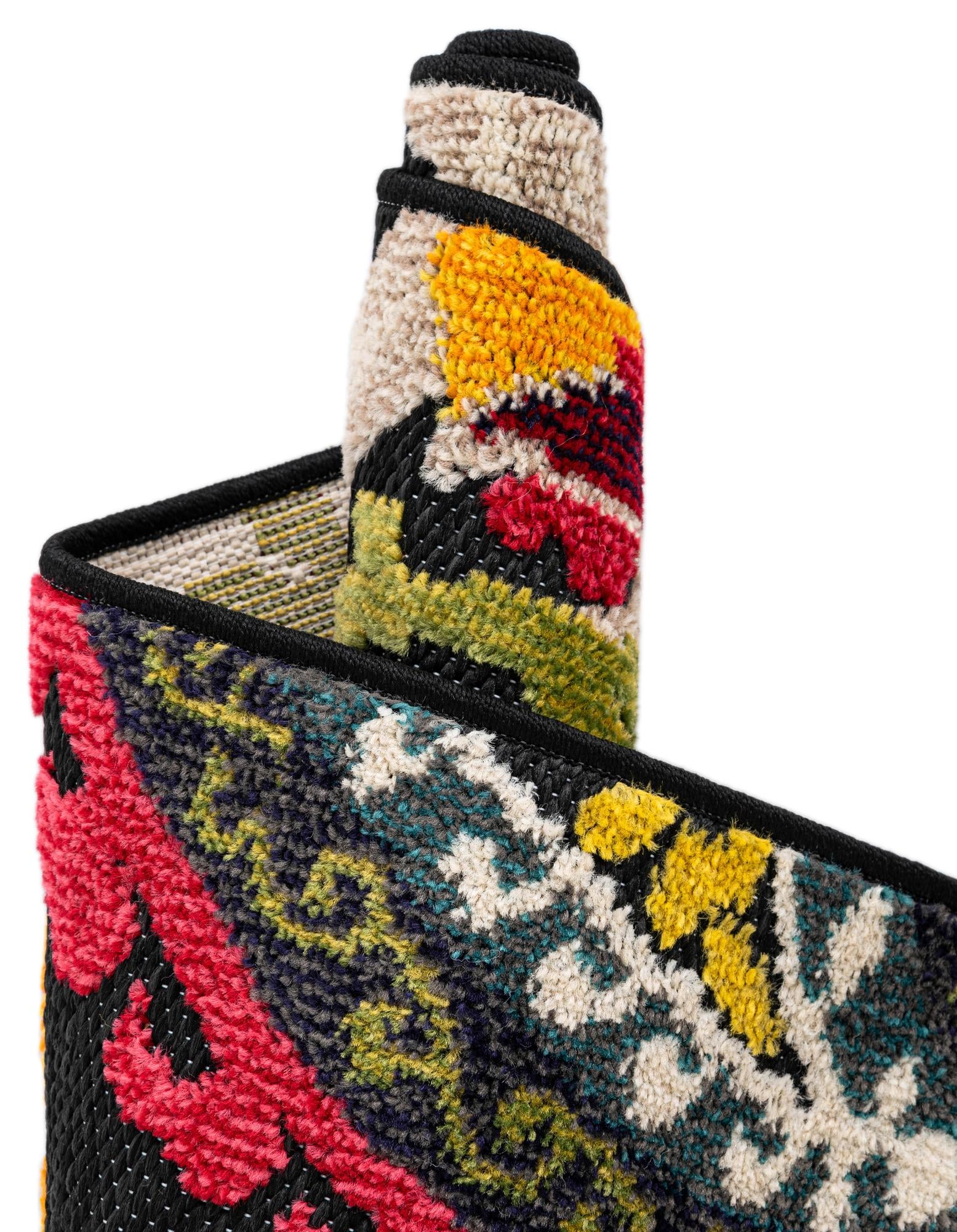 Multicolor Black 4' x 6' Casablanca Indoor / Outdoor Rug | Rugs.com