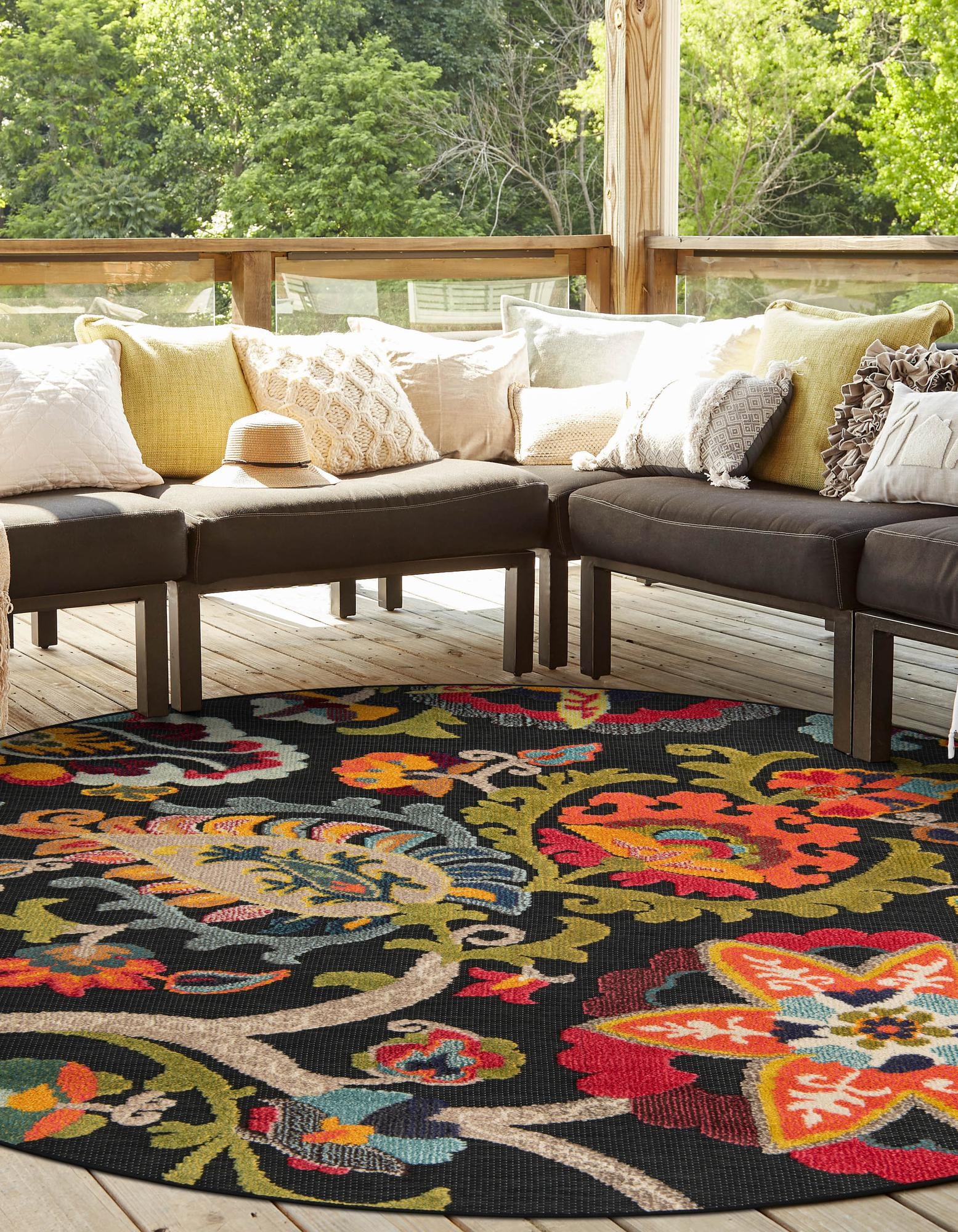 Multicolor Black 6' x 6' Casablanca Indoor / Outdoor Round Rug | Rugs.com