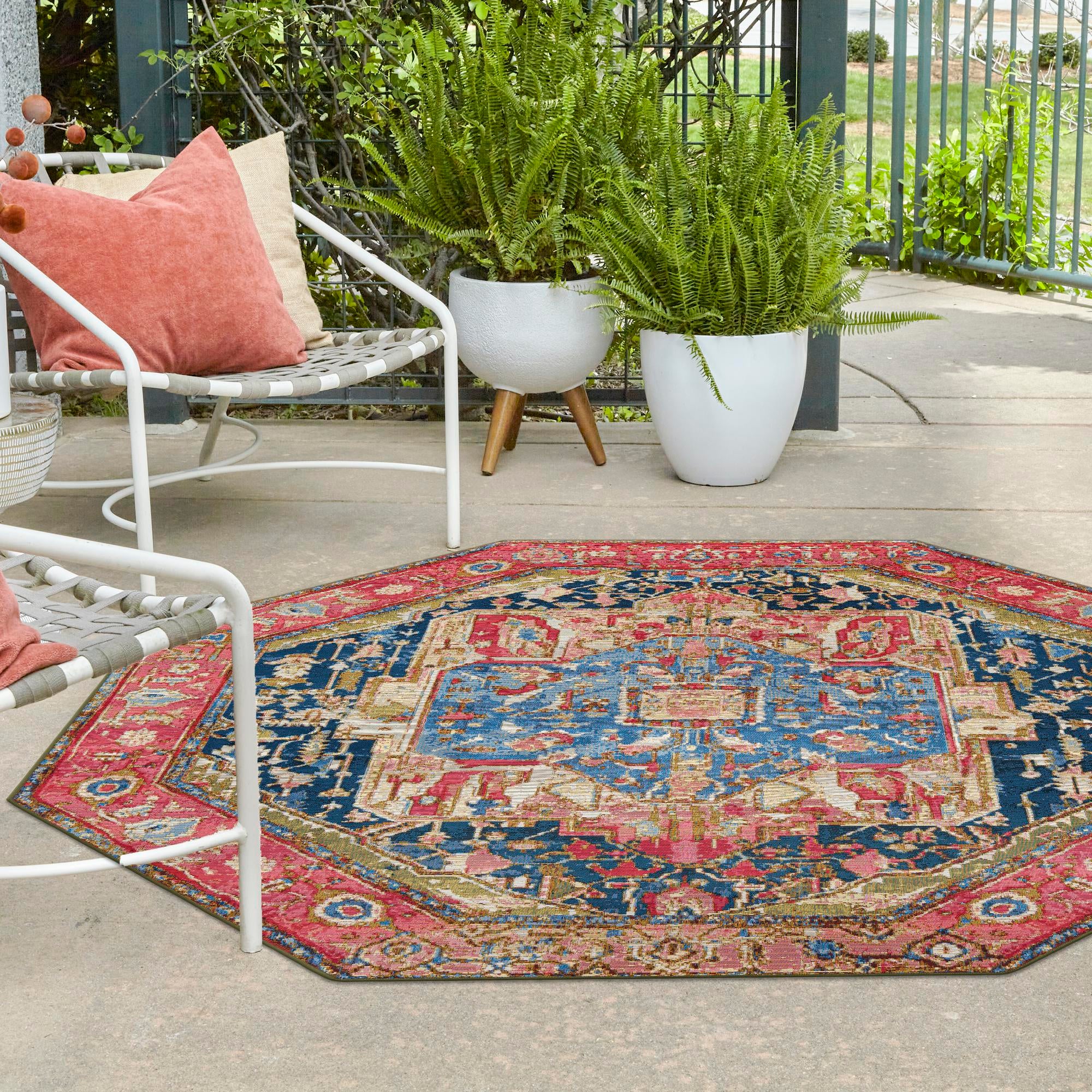 Multicolor 7' 10 x 7' 10 Traditional Indoor / Outdoor Octagon Rug ...