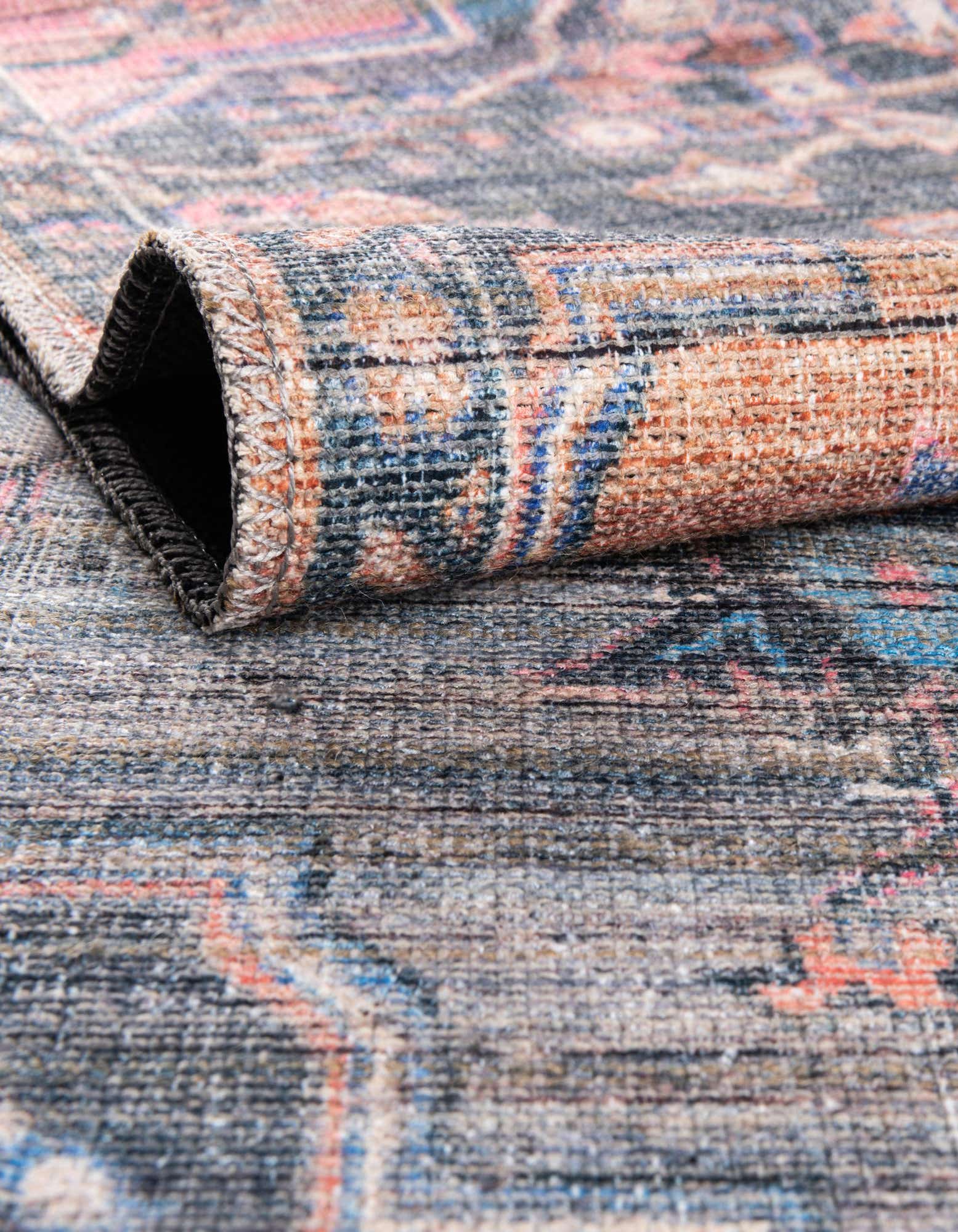 Multicolor 5' 3 x 8' Washable Nostalgia Oval Rug | Rugs.com