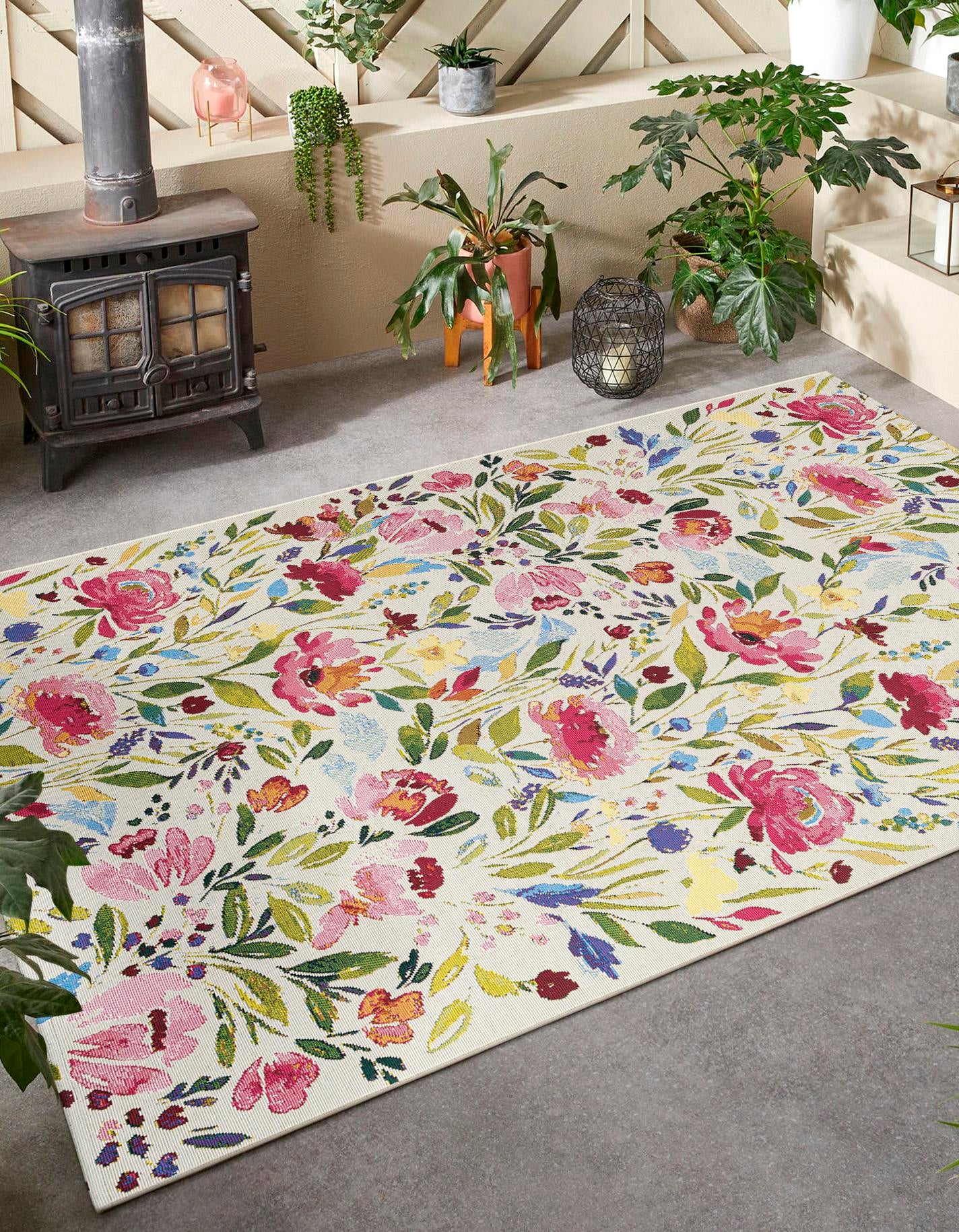Multicolor 4' x 6' Botanical Indoor / Outdoor Rug | Rugs.com