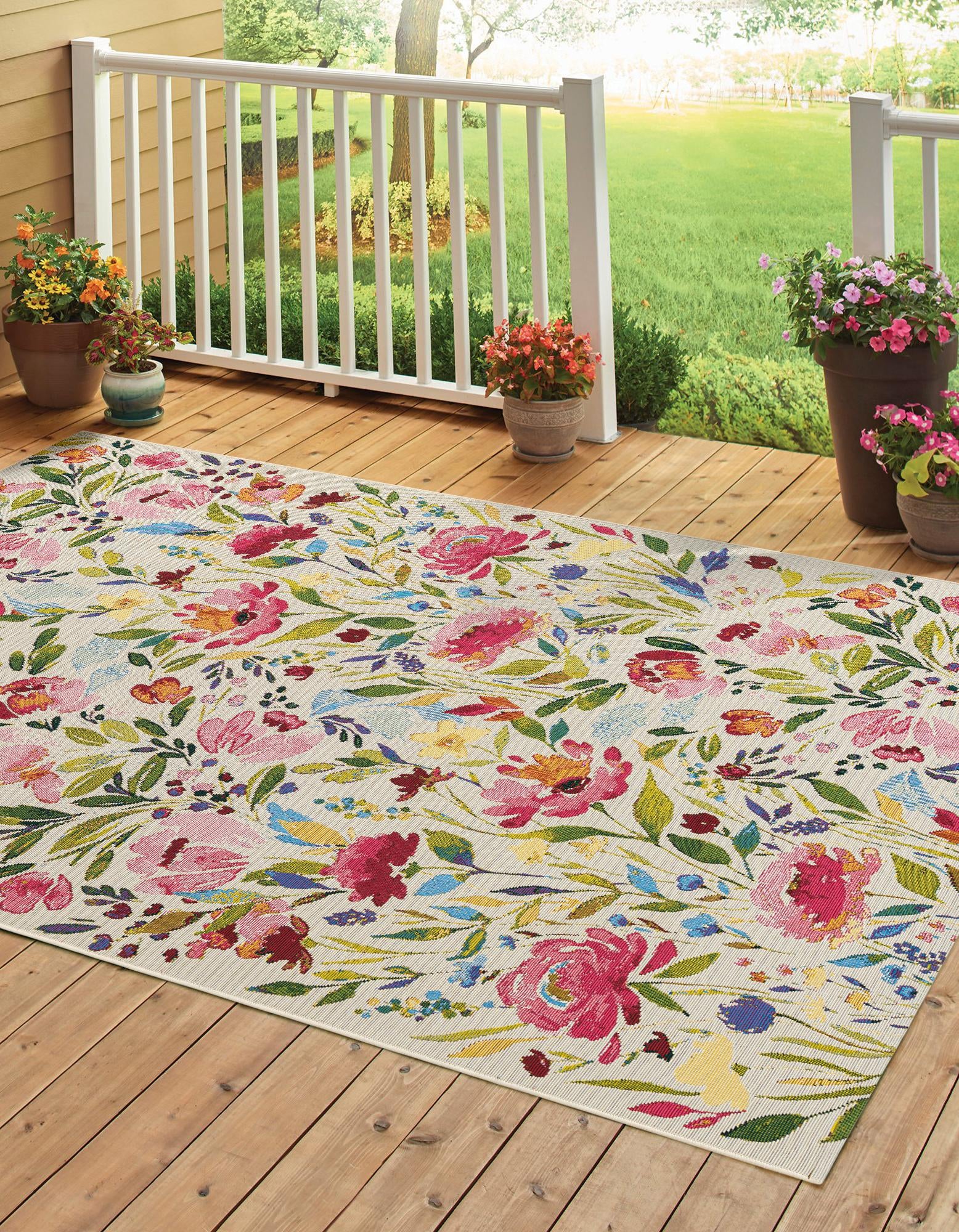 Multicolor 4' x 6' Botanical Indoor / Outdoor Rug | Rugs.com