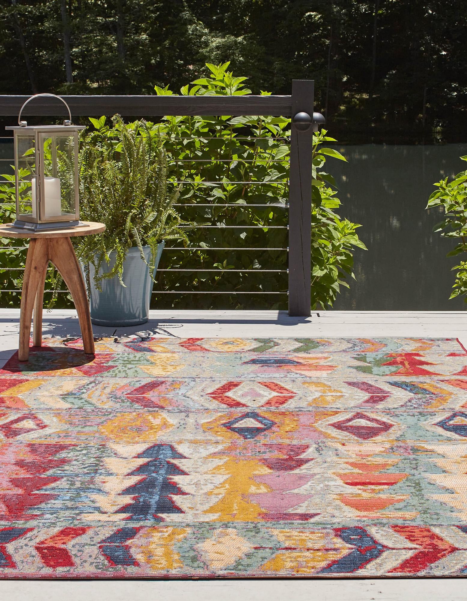 Multicolor 6' x 9' Modern Indoor / Outdoor Rug | Rugs.com