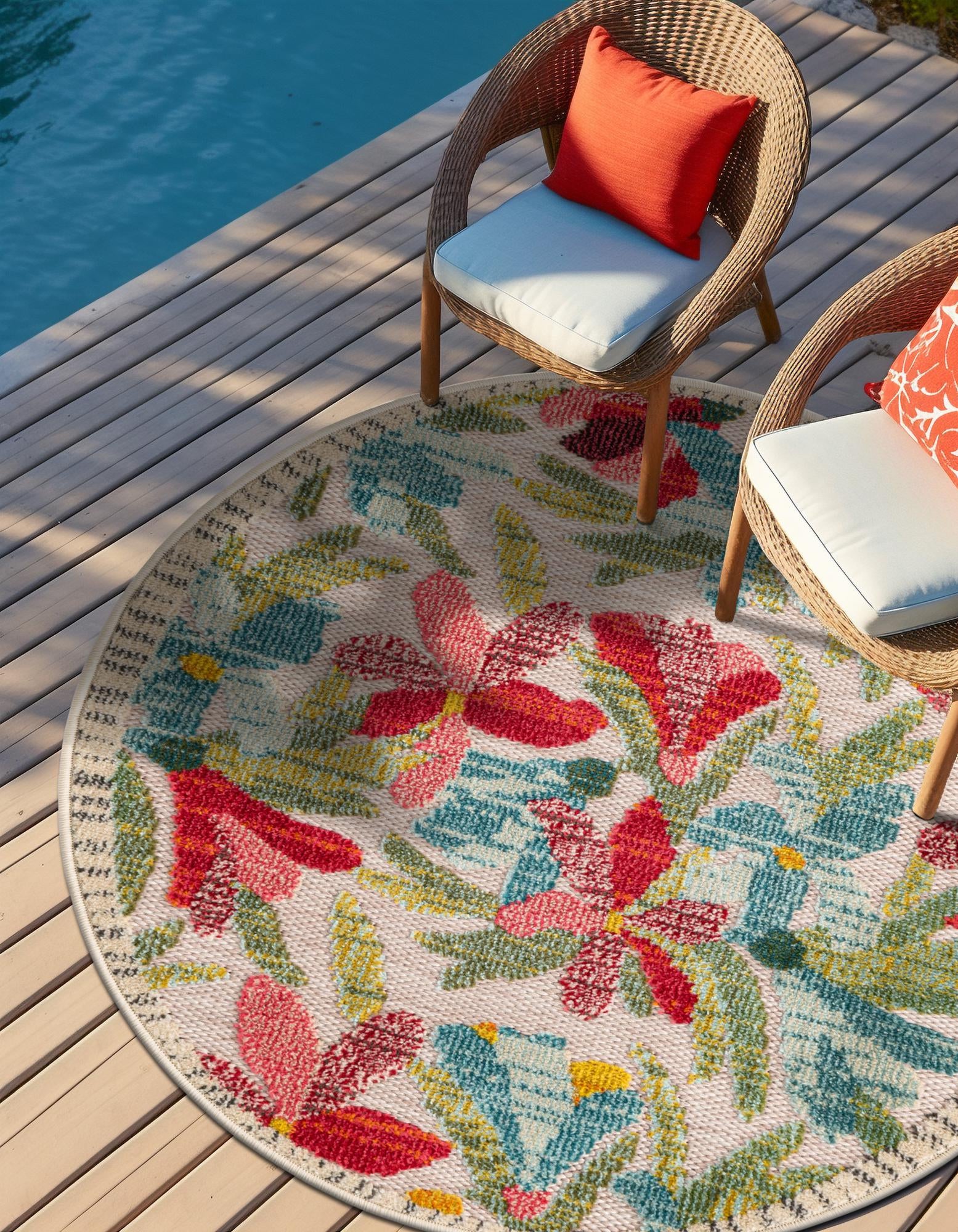 Multicolor 3' x 3' Casablanca Outdoor Round Rug | Rugs.com