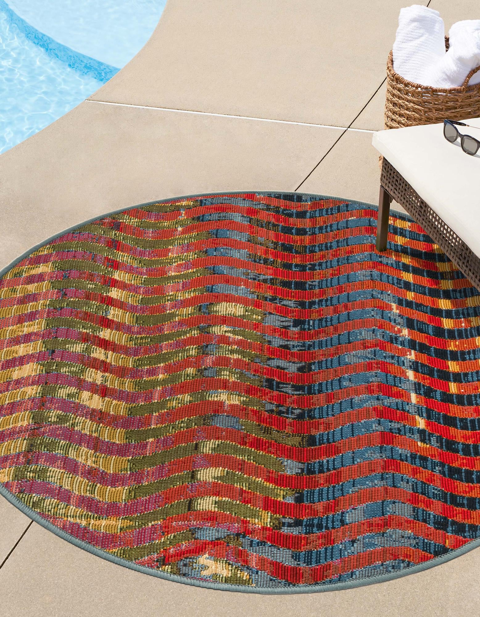 Multicolor 8' x 8' Modern Indoor / Outdoor Round Rug | Rugs.com
