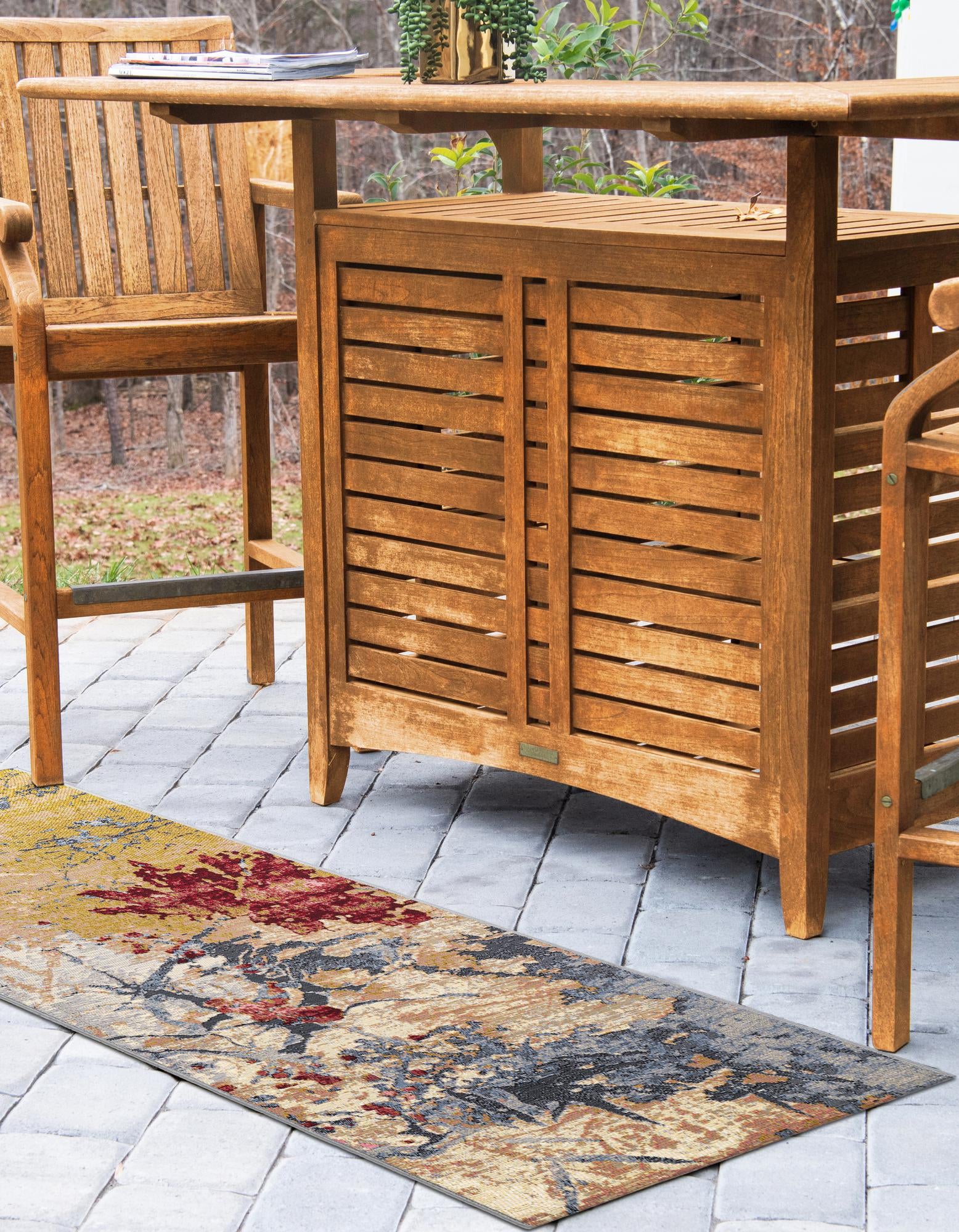 Multicolor 2' x 8' Modern Indoor / Outdoor Runner Rug | Rugs.com