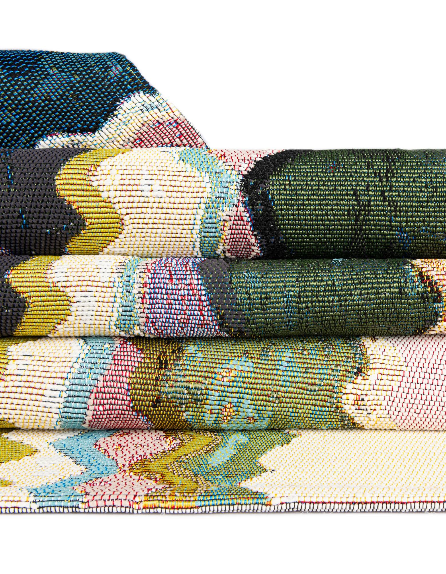 Multicolor 7' 10 x 7' 10 Modern Indoor / Outdoor Square Rug | Rugs.com