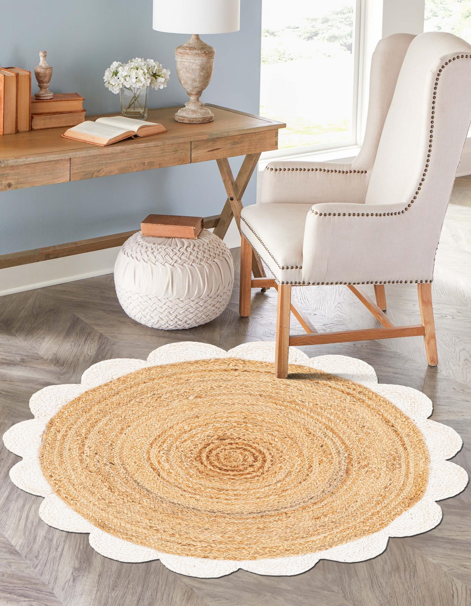 Natural and Ivory 4' 1 x 4' 1 Hand Scallop Braided Jute Round Rug ...