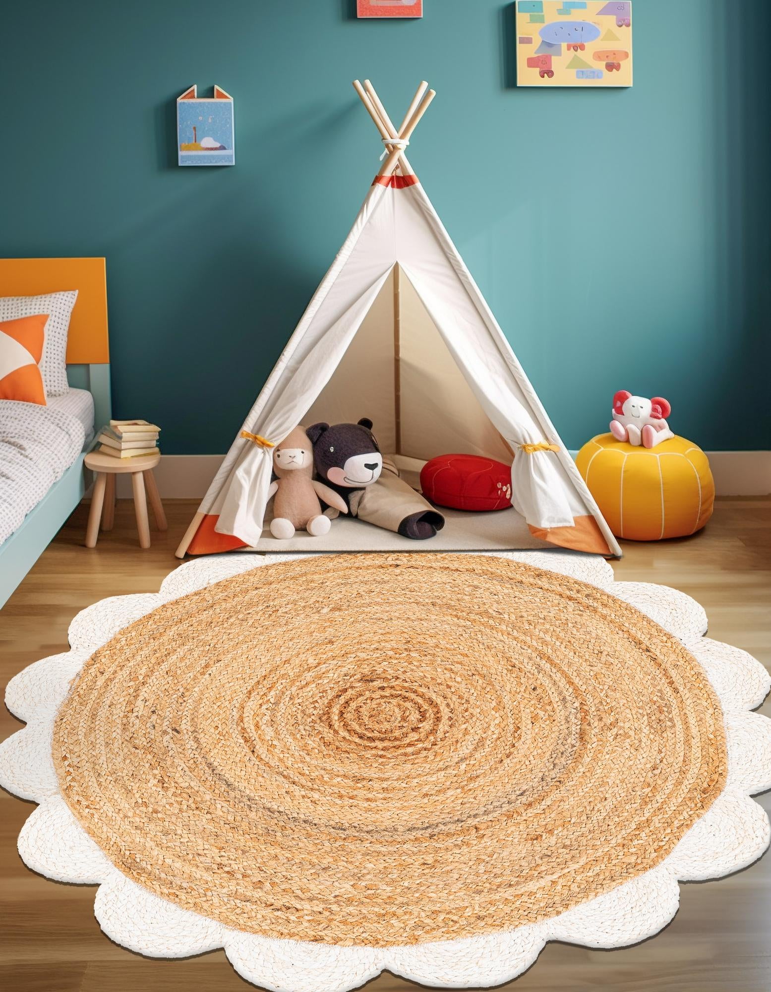 Natural and Ivory 4' 1 x 4' 1 Hand Scallop Braided Jute Round Rug ...