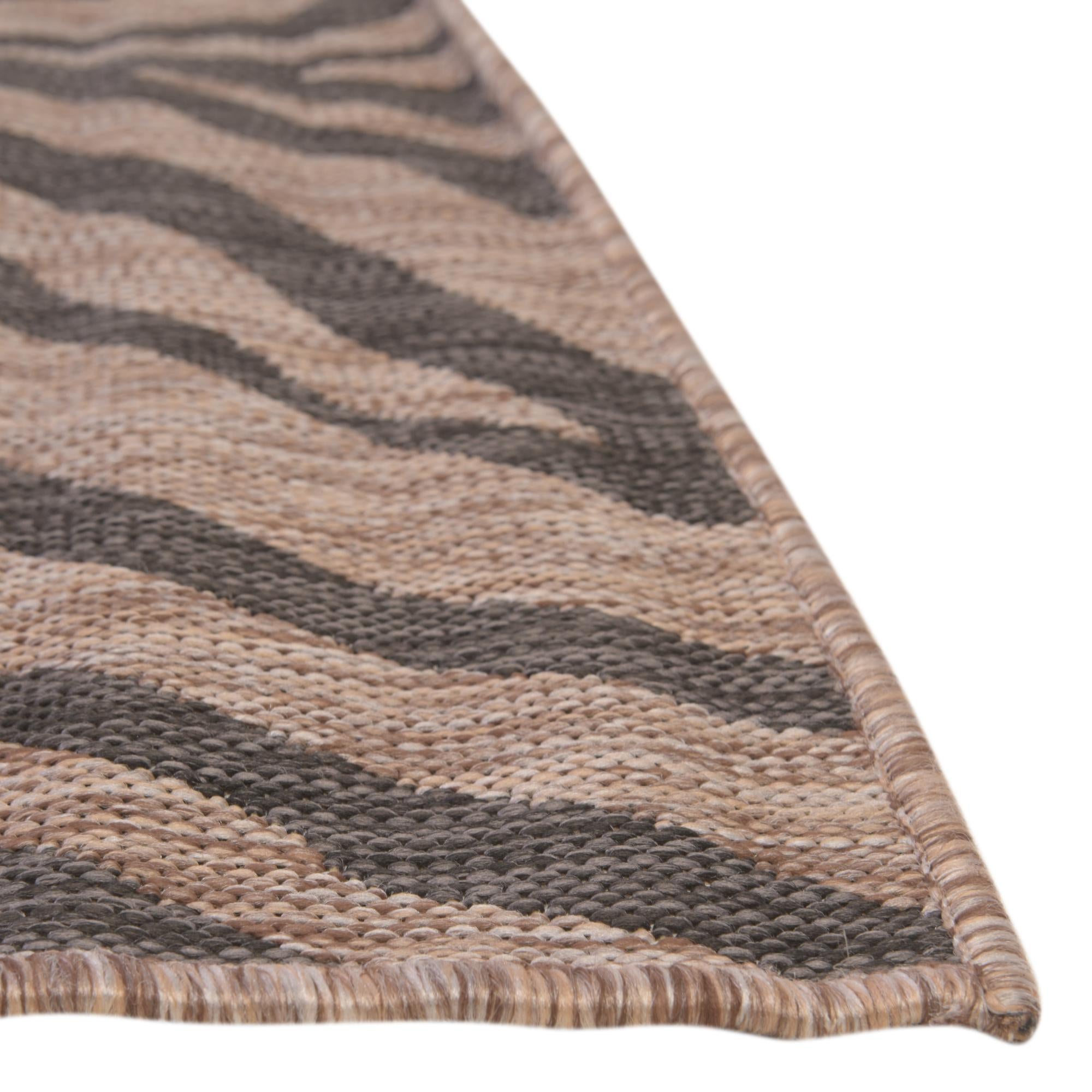 Natural 7' 10 x 11' Safari Indoor / Outdoor Rug | Rugs.com