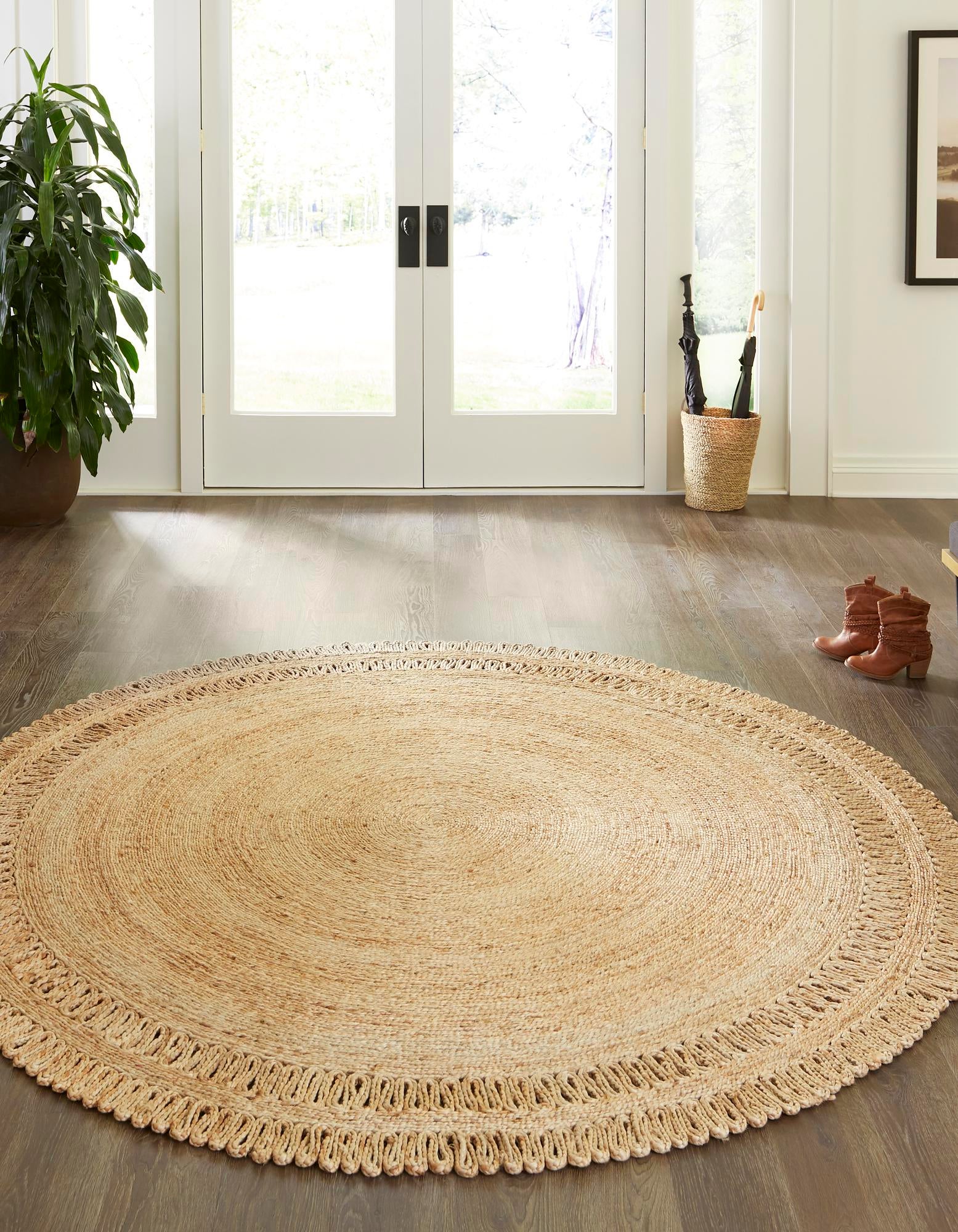 Natural 8' x 8' Hand Braided Jute Round Rug | Rugs.com