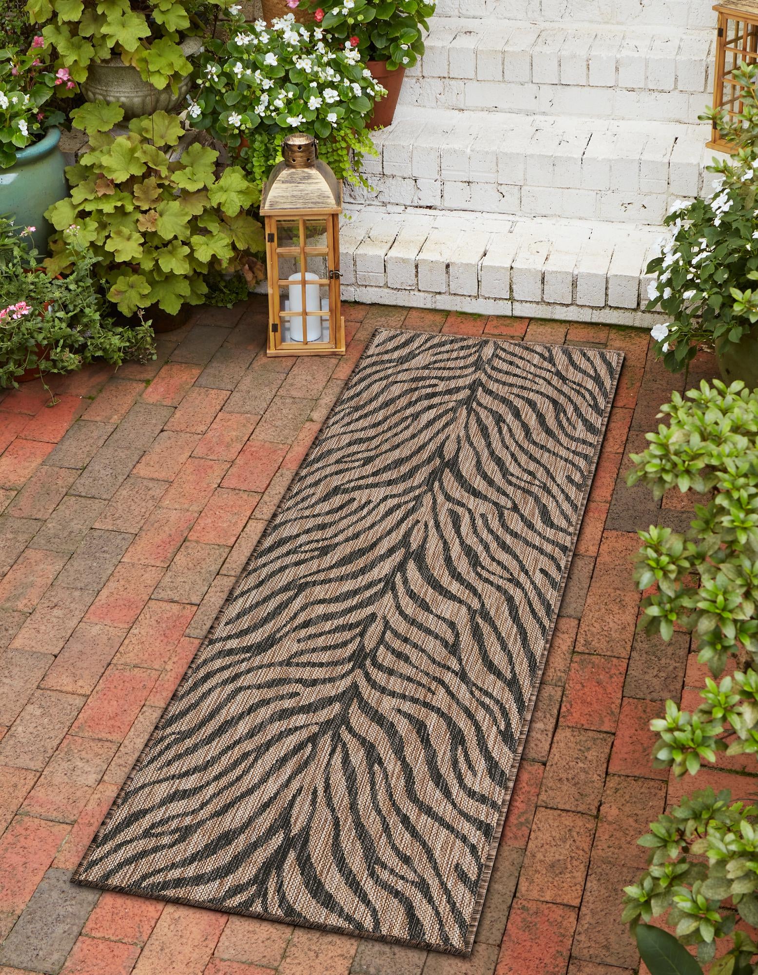 Natural 2' x 8' Safari Indoor / Outdoor Runner Rug | Rugs.com