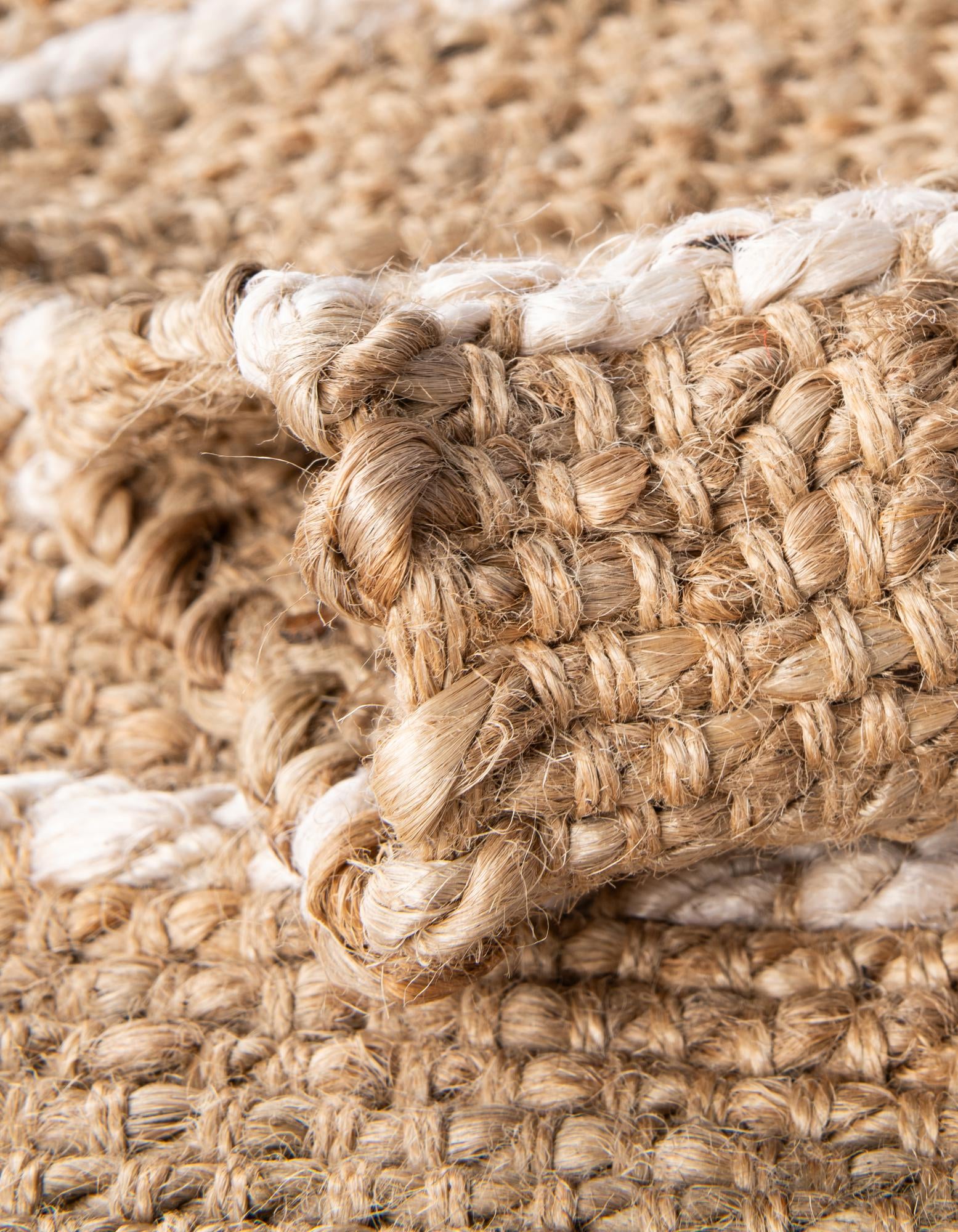 Natural 7' 10 x 7' 10 Hand Braided Laurel Handwoven Jute Square Rug ...