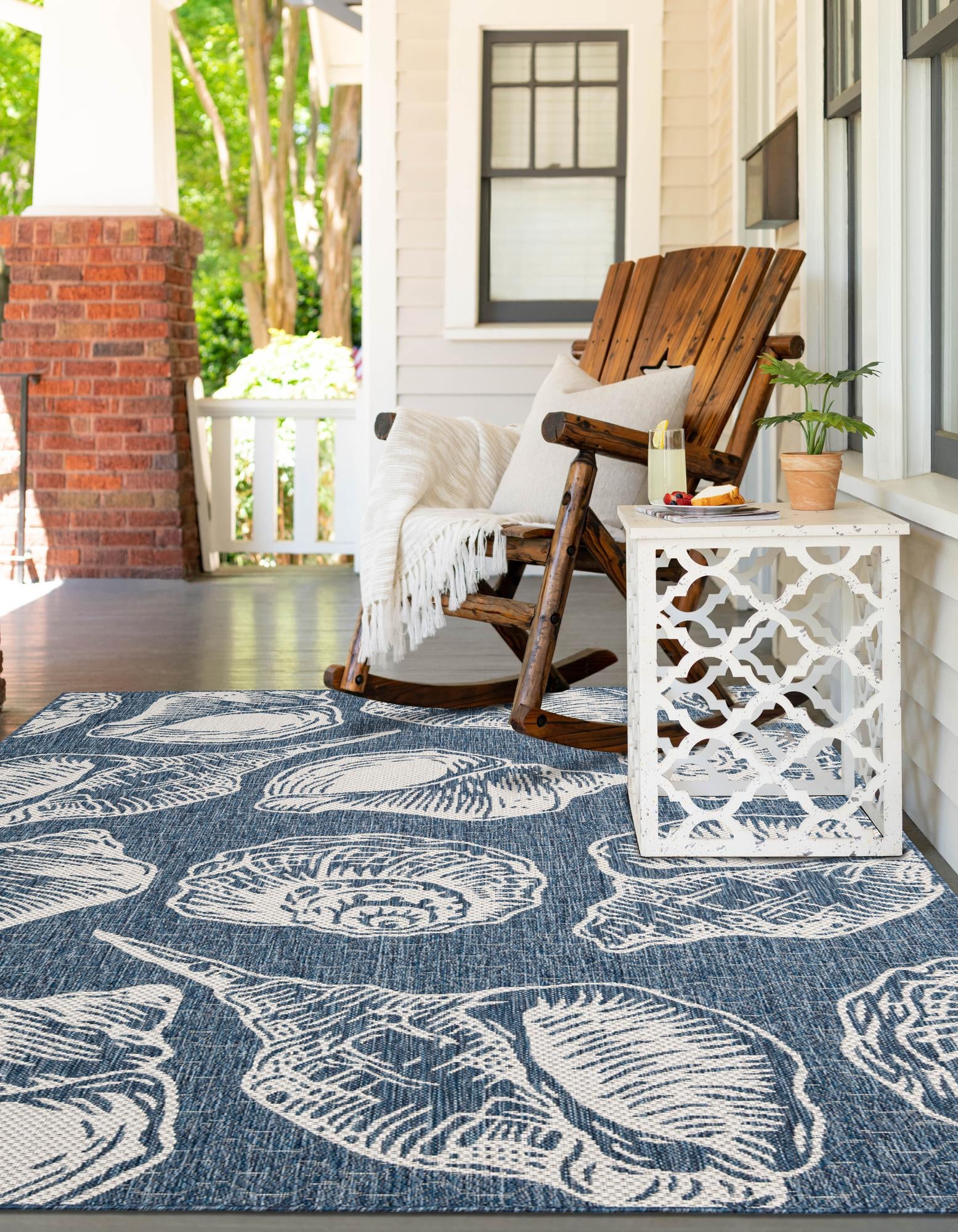 Navy Blue and Ivory 9' x 12' Coastal Indoor / Outdoor Rug | Rugs.com