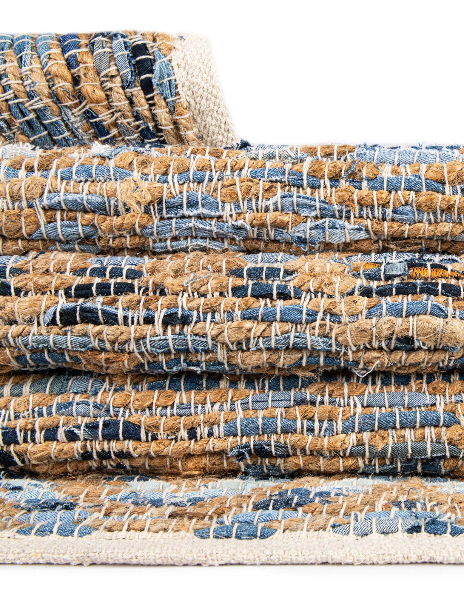 Navy Blue 5' 1 x 8' Hand Woven Chindi Jute Rug | Rugs.com