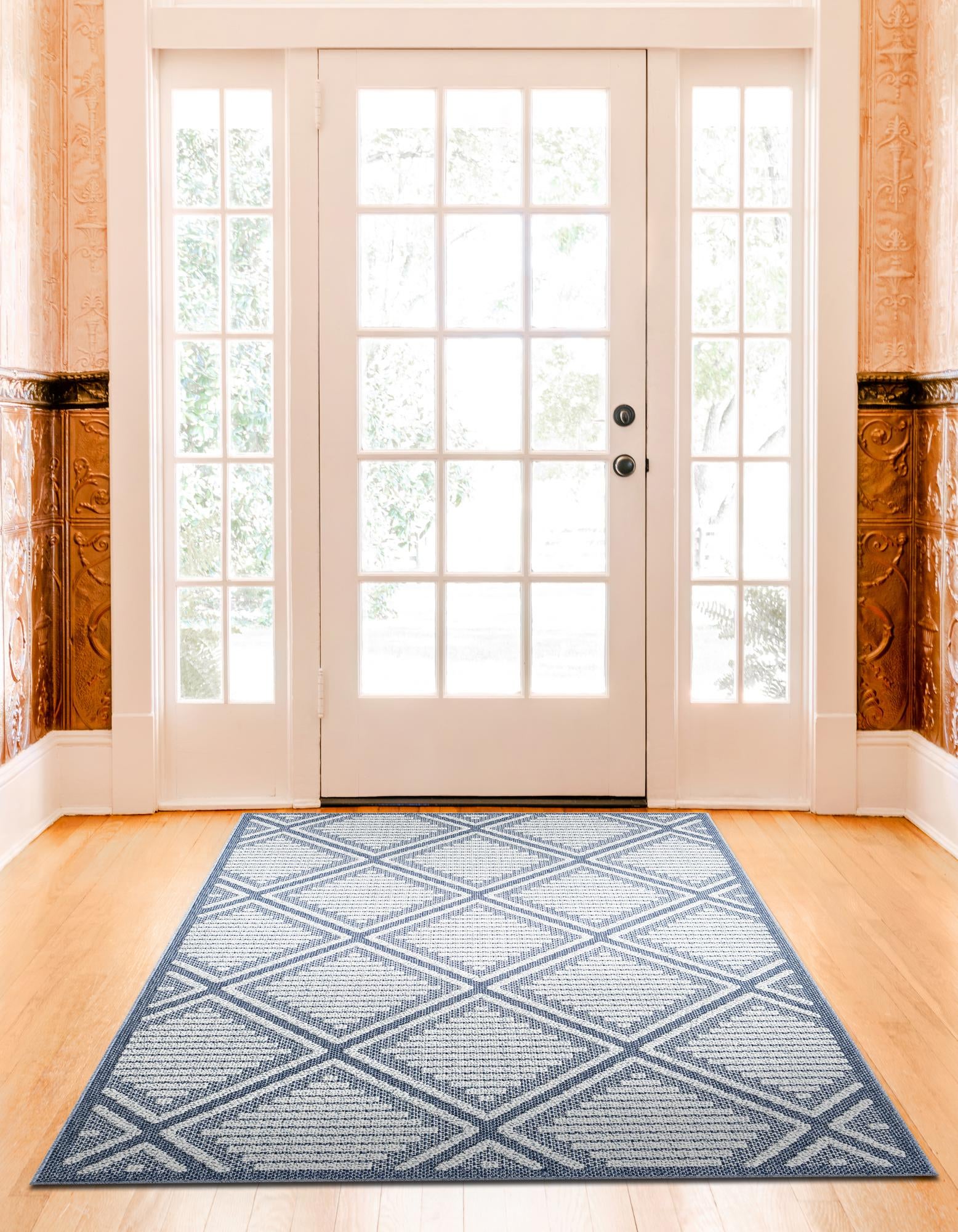 Navy Blue 6' 1 x 9' Lattice Indoor / Outdoor Rug | Rugs.com