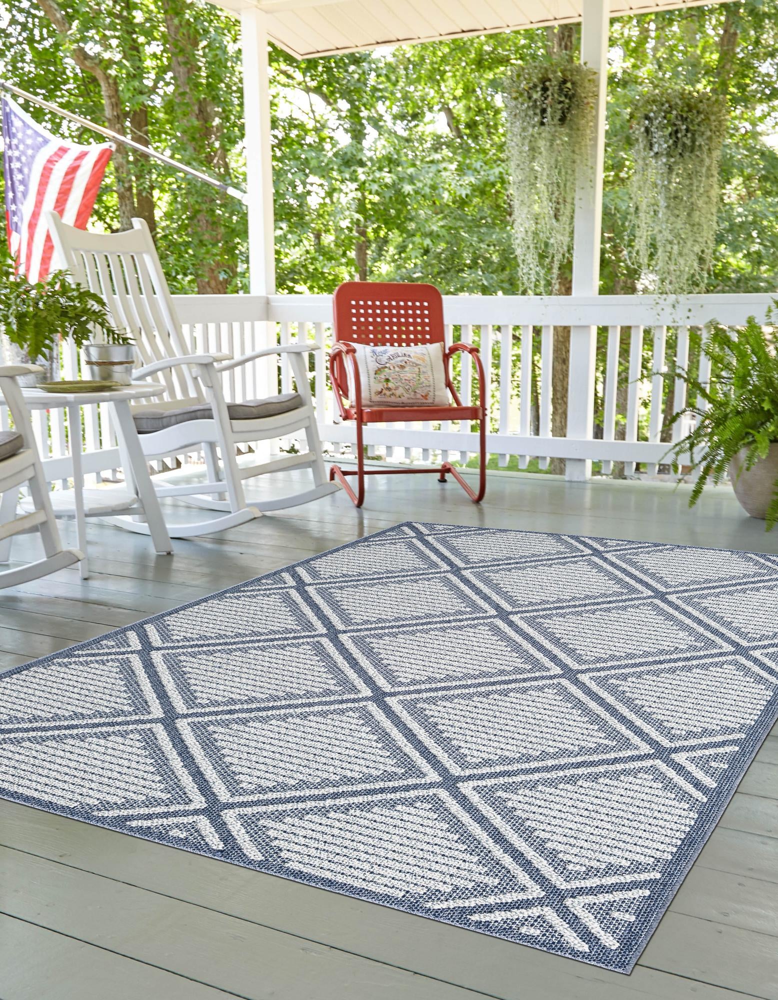 Navy Blue 4' x 6' Lattice Indoor / Outdoor Rug | Rugs.com