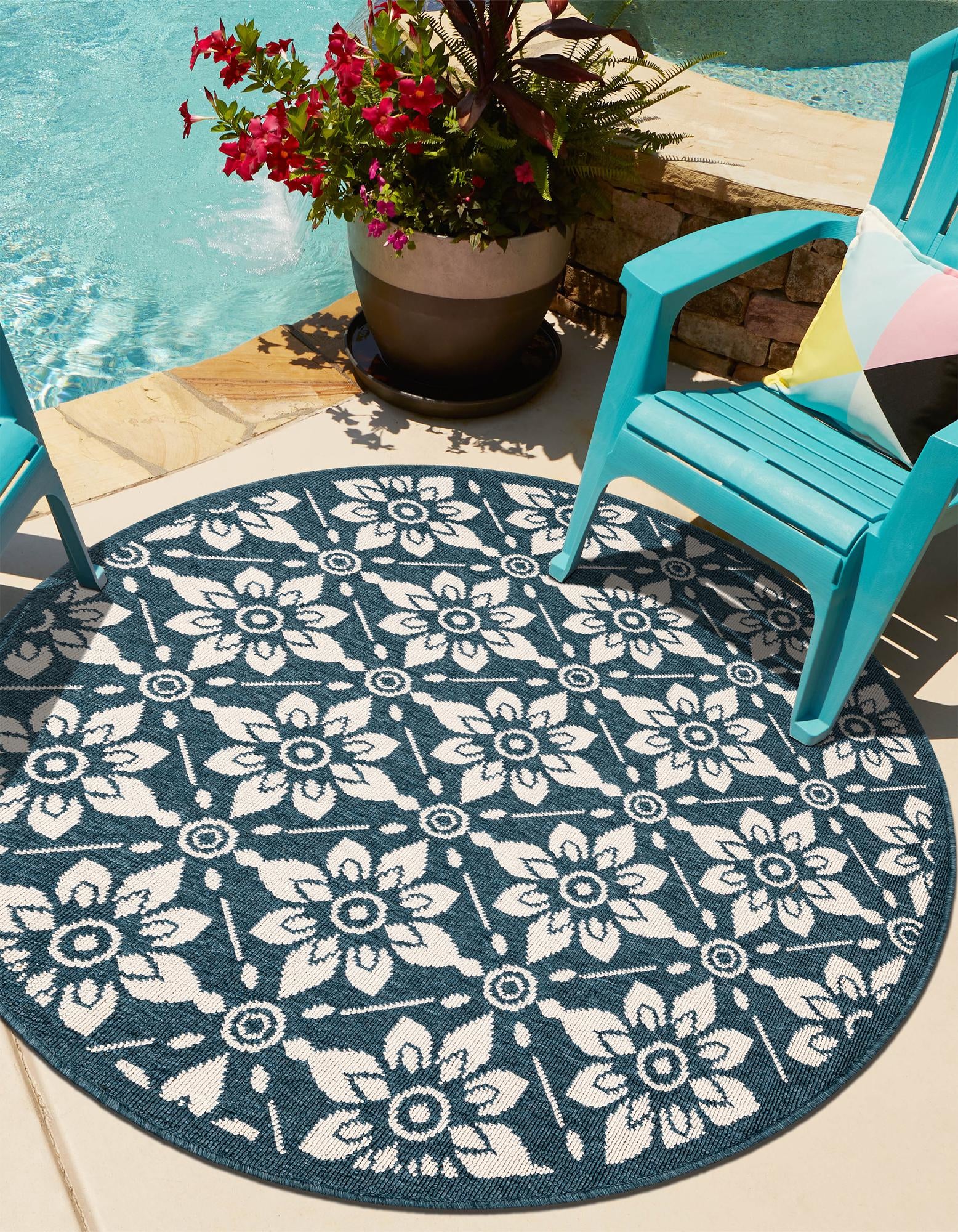 Navy Blue 3' x 3' Lattice Indoor / Outdoor Round Rug | Rugs.com