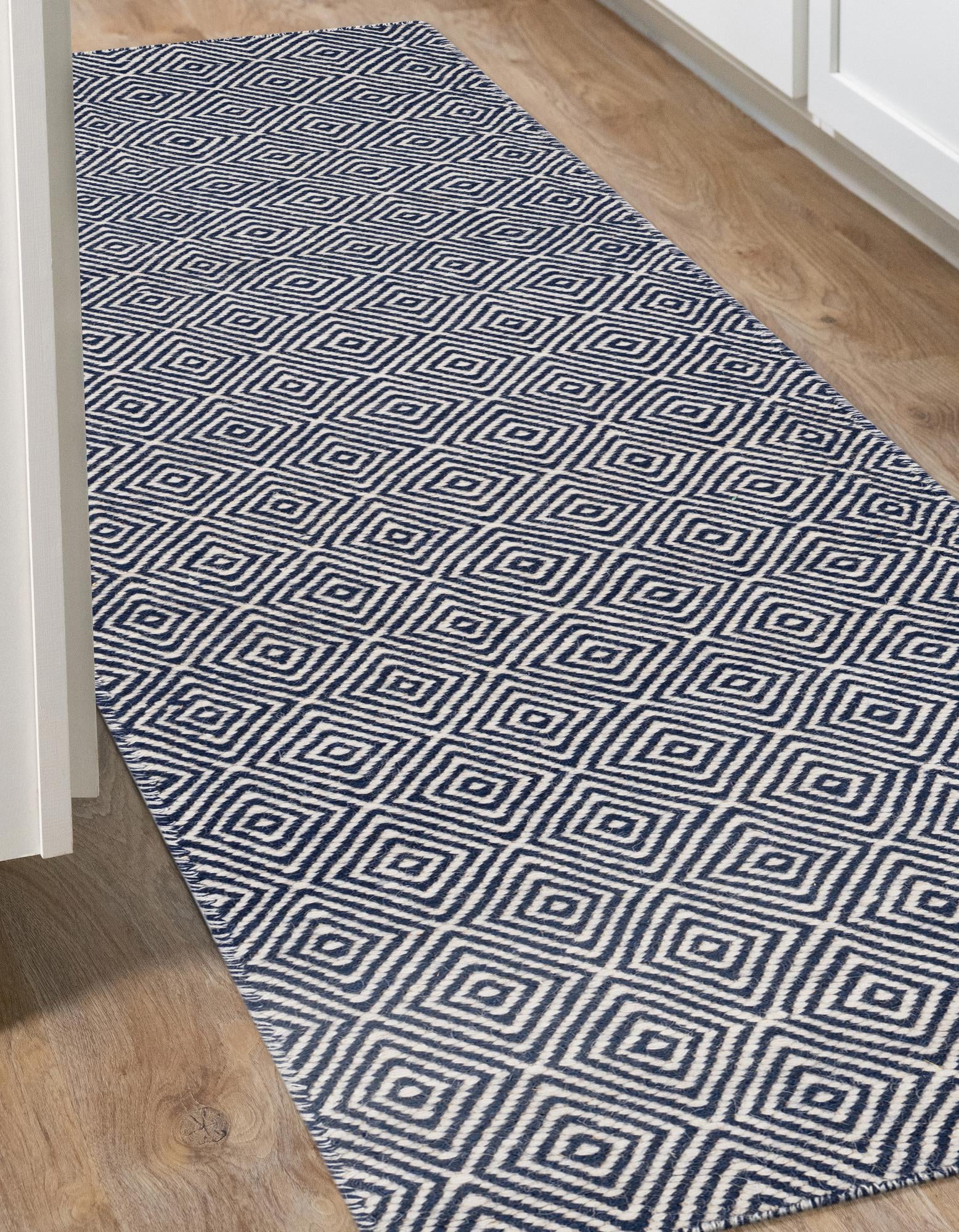 Navy Blue 2' 7 x 12' Hand Woven Geo Trellis Flatweave Runner Rug | Rugs.com