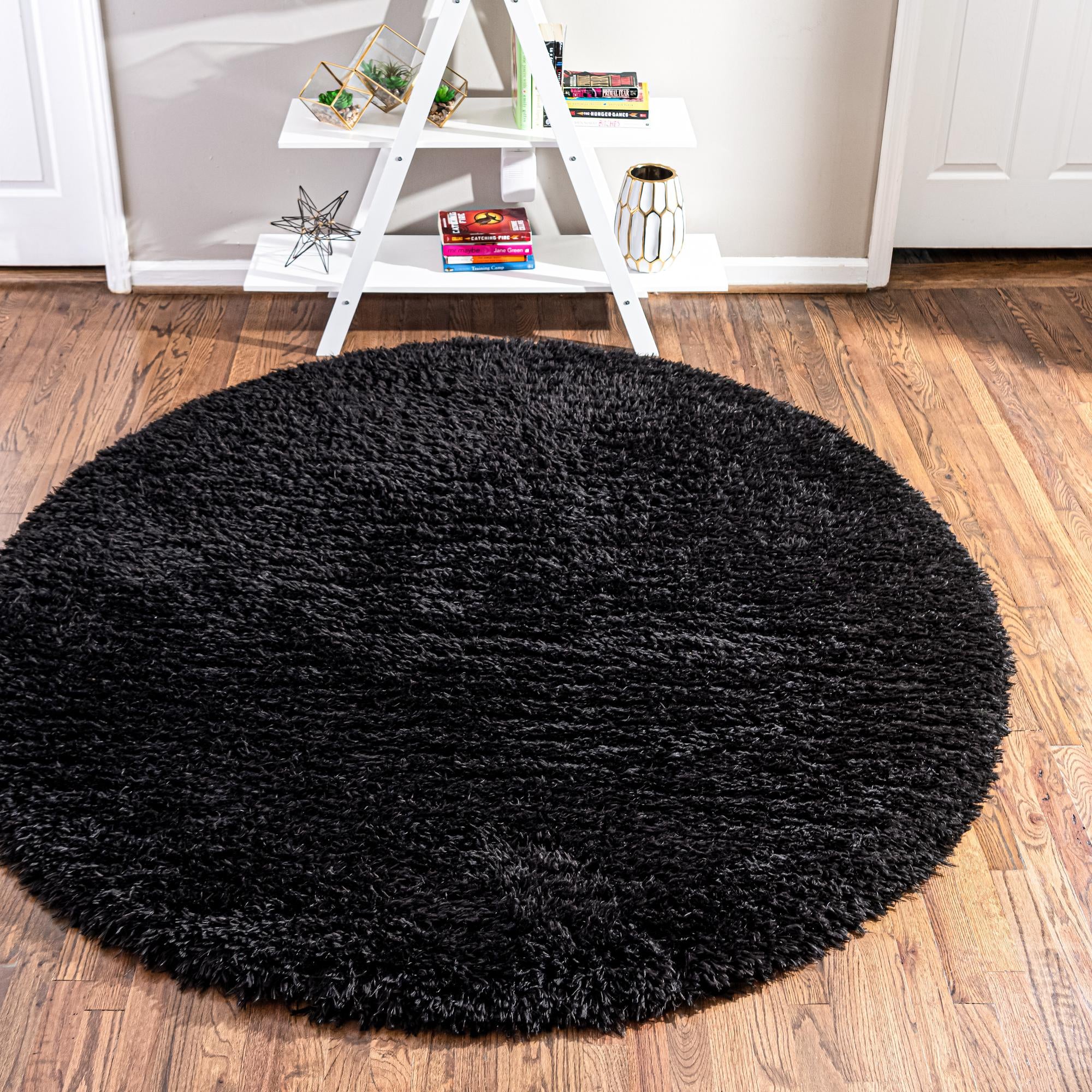 Onyx Black 4' x 4' Infinity Shag Round Rug | Rugs.com