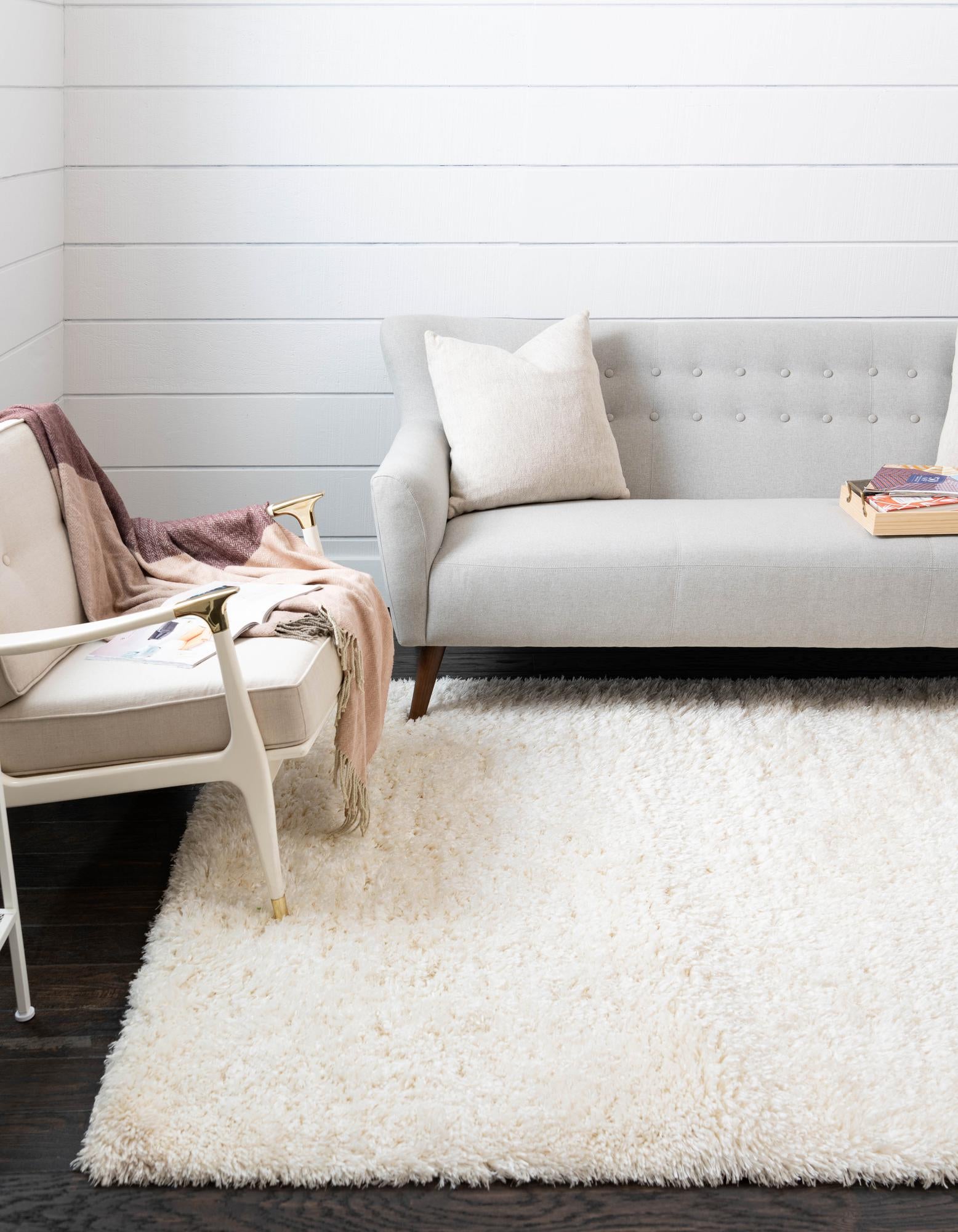 Pearl 2' x 3' Infinity Shag Rug | Rugs.com