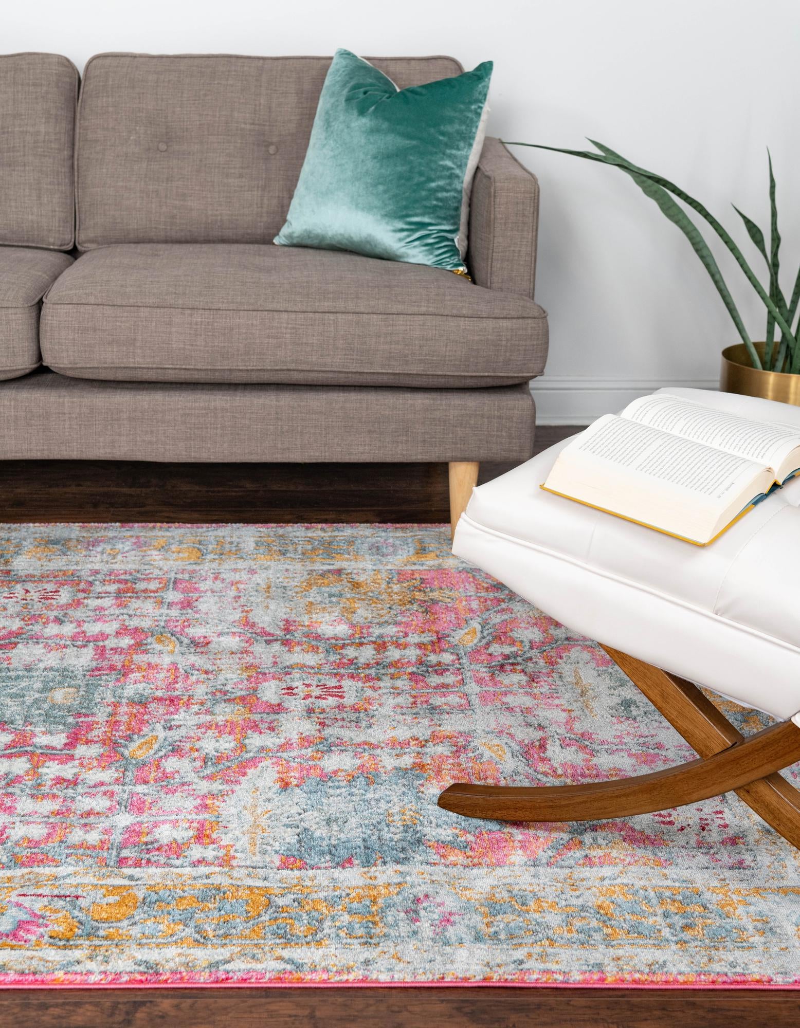 Pink 5' 5 x 8' Paragon Rug | Rugs.com