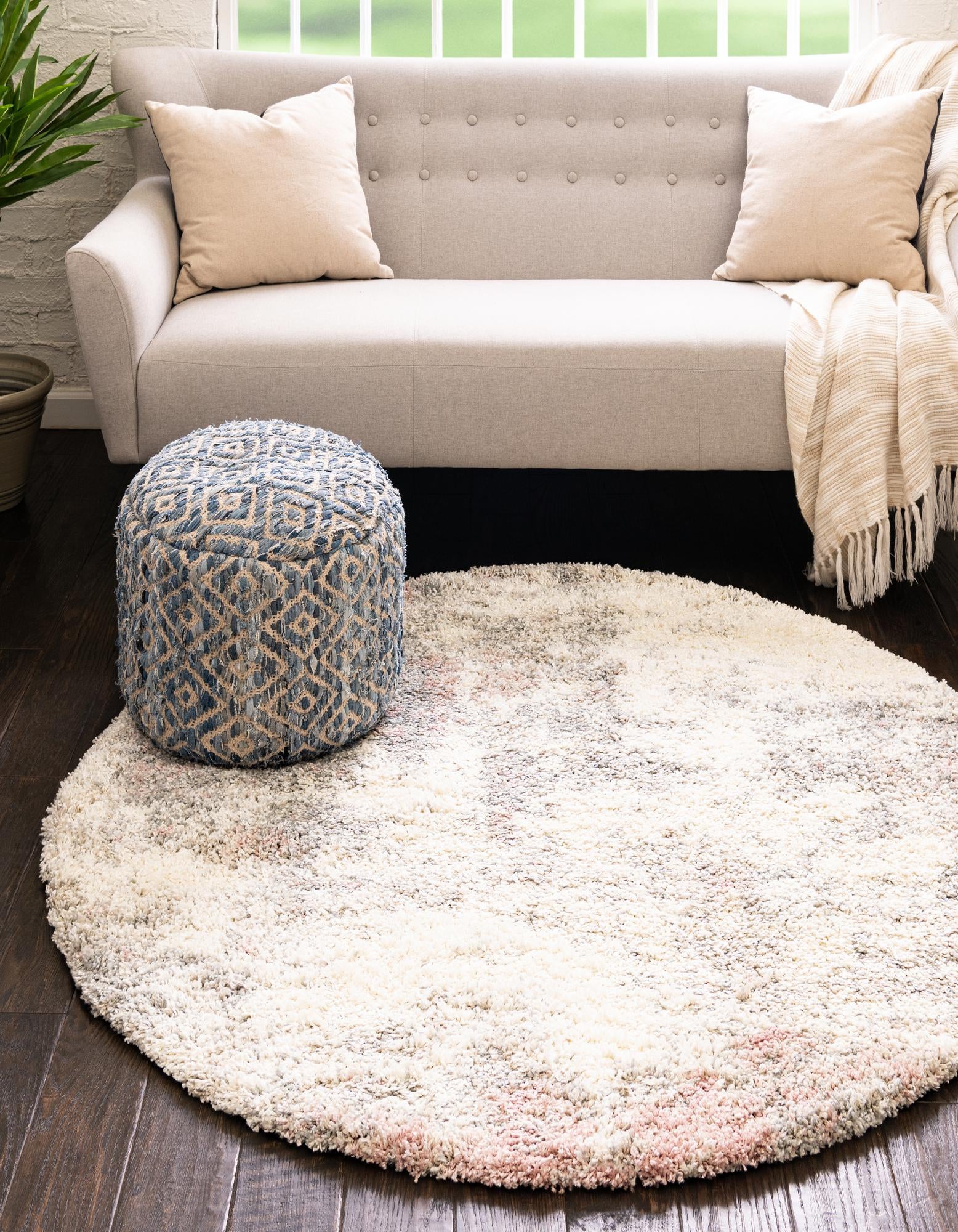 Pink 5' x 5' Soft Touch Shag Round Rug | Rugs.com