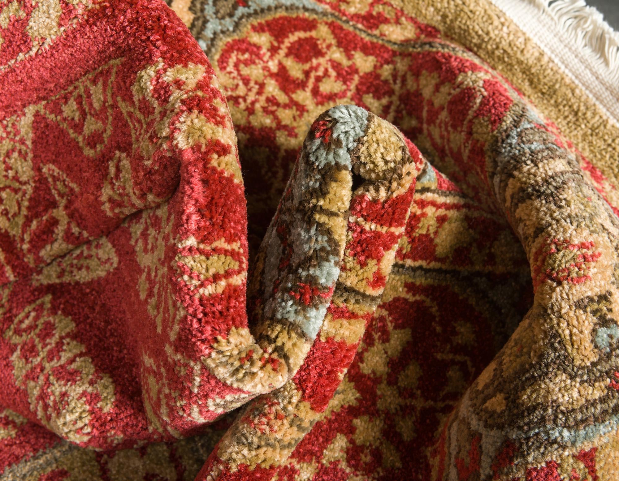 Red 9' x 12' 2 Amina Rug | Rugs.com