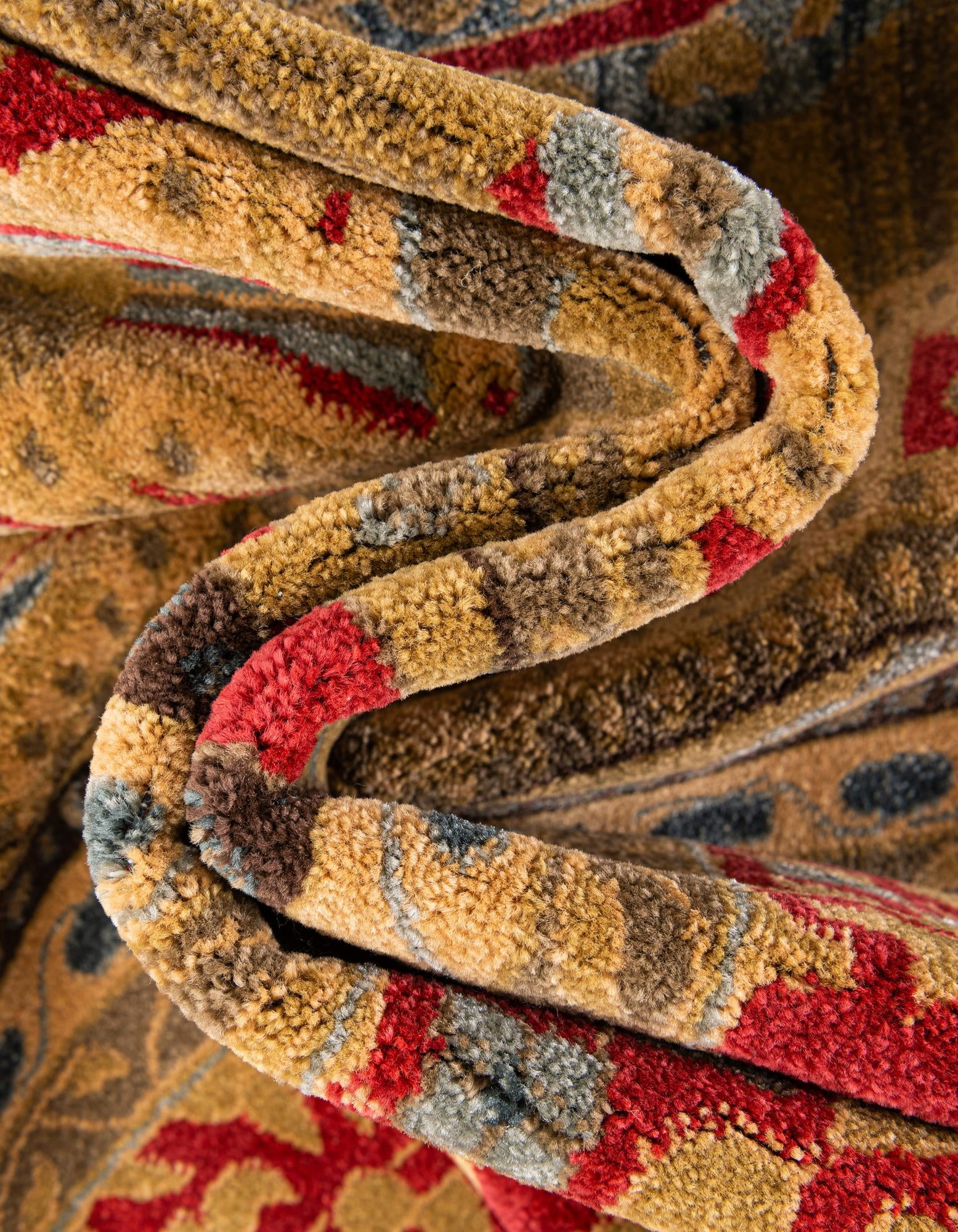 Red 9' x 12' 2 Amina Rug | Rugs.com