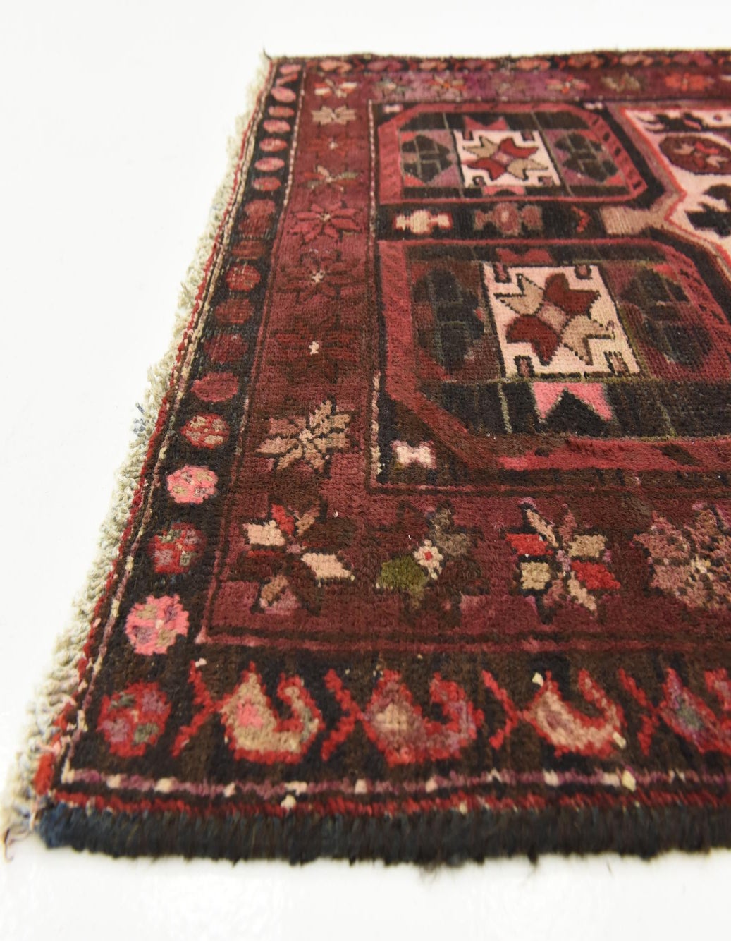 Red 3' 6 x 6' 3 Hand Knotted Bakhtiar Persian Wool Rug | Rugs.com