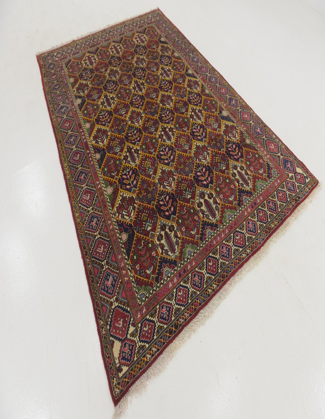 Red 6' 9 x 9' 8 Hand Knotted Bakhtiar Persian Wool Rug | Rugs.com