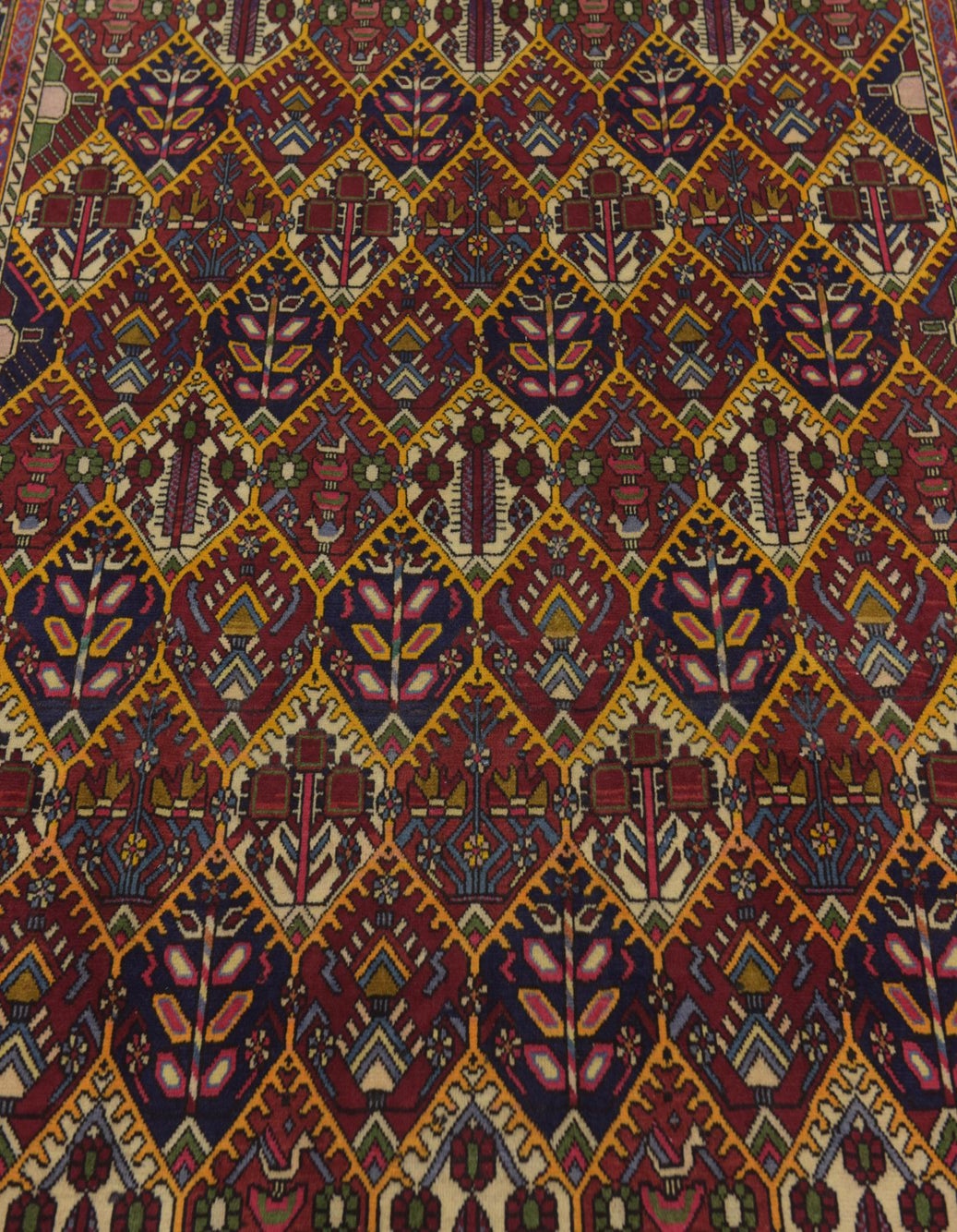 Red 6' 9 x 9' 8 Hand Knotted Bakhtiar Persian Wool Rug | Rugs.com