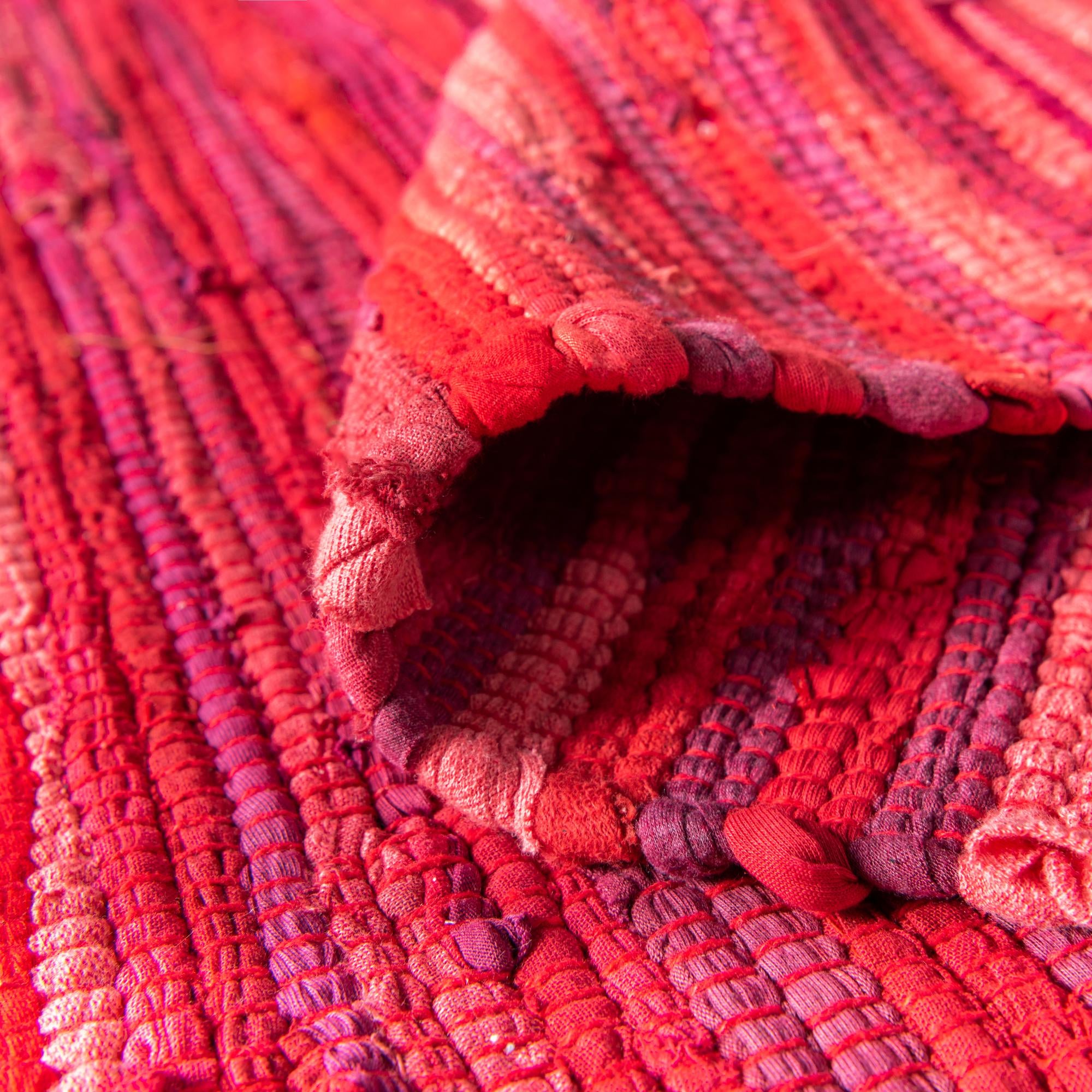 Red 4' x 6' Hand Woven Chindi Cotton Rug | Rugs.com