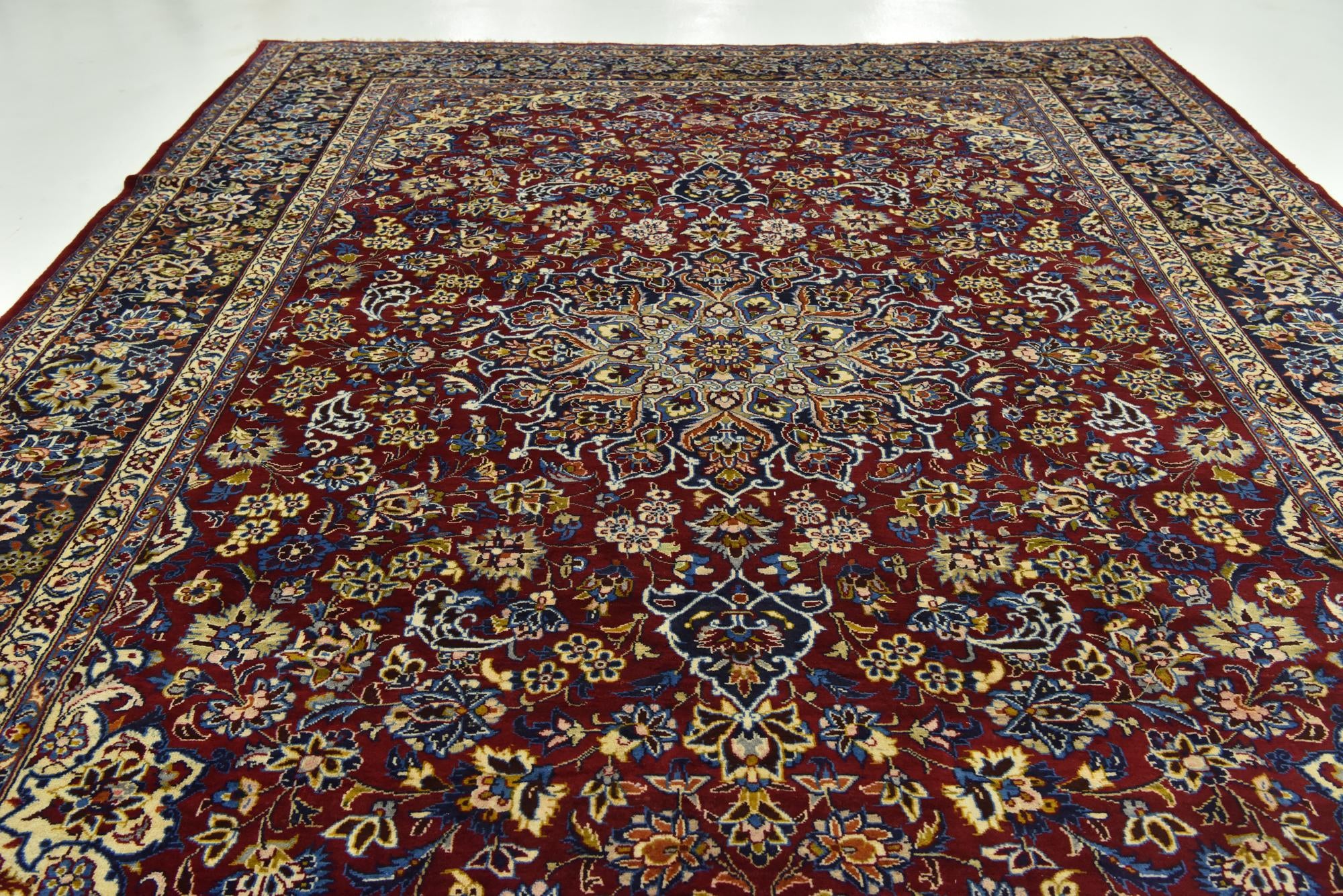 Red 9' 8 x 14' 3 Hand Knotted Isfahan Persian Wool Rug | Rugs.com