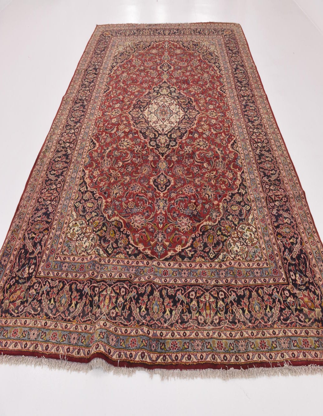 Red 9' 5 x 12' 9 Hand Knotted Kashan Persian Wool Rug | Rugs.com