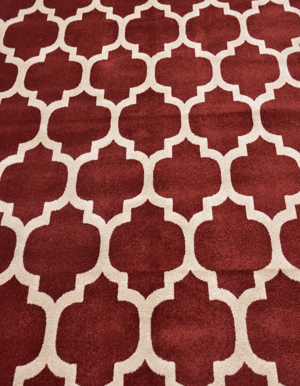 Red 9' x 12' Lattice Rug | Rugs.com