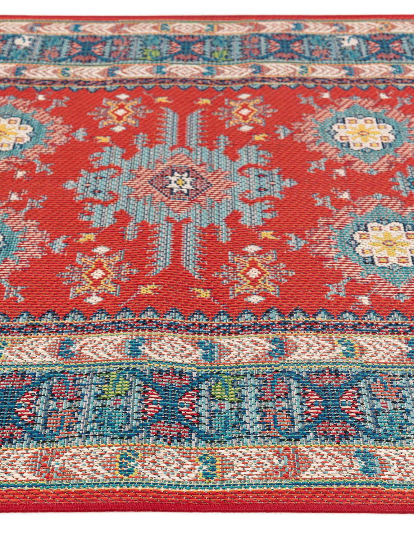 Red 4' 9 x 7' 4 Traditional Indoor / Outdoor Rug | Rugs.com